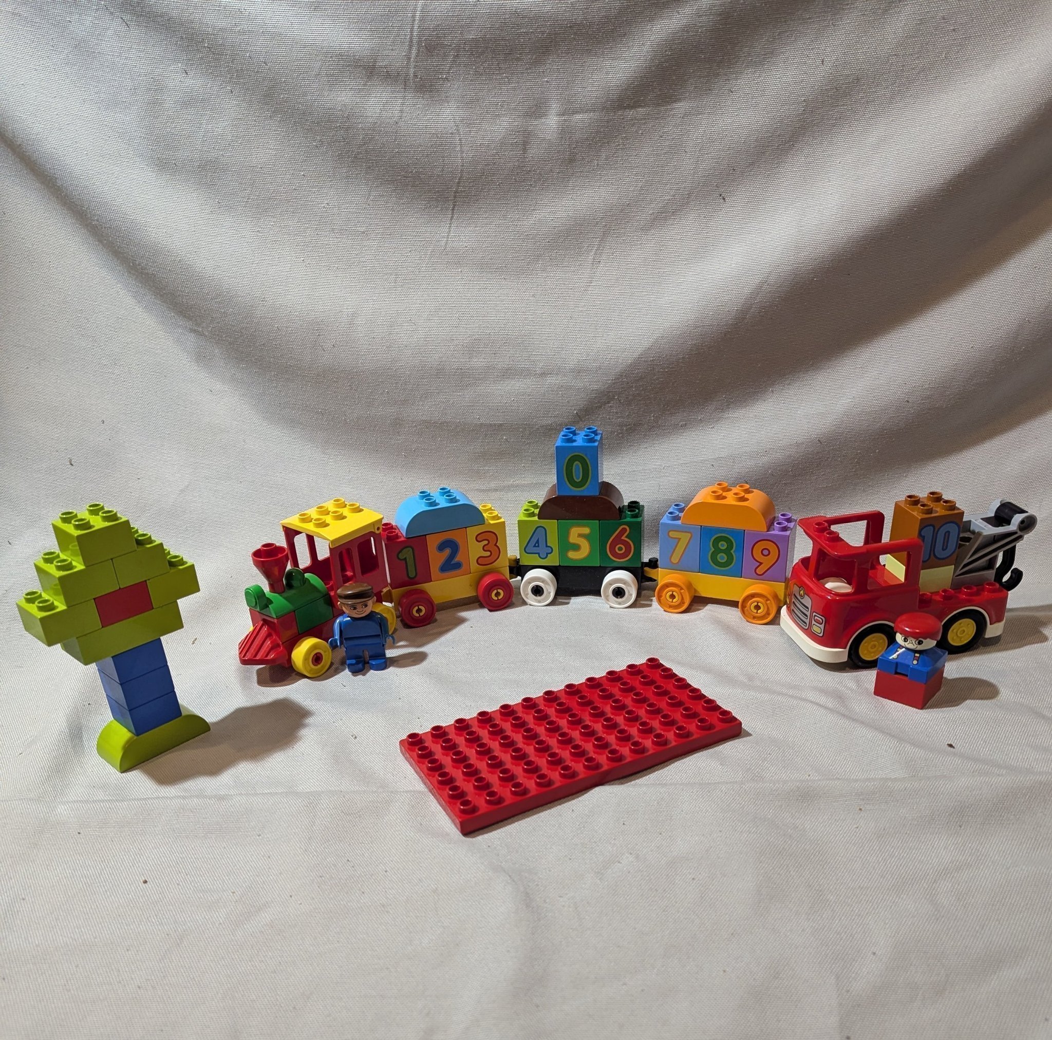 Duplo tåg med siffror | Köp på Tradera (733118697)