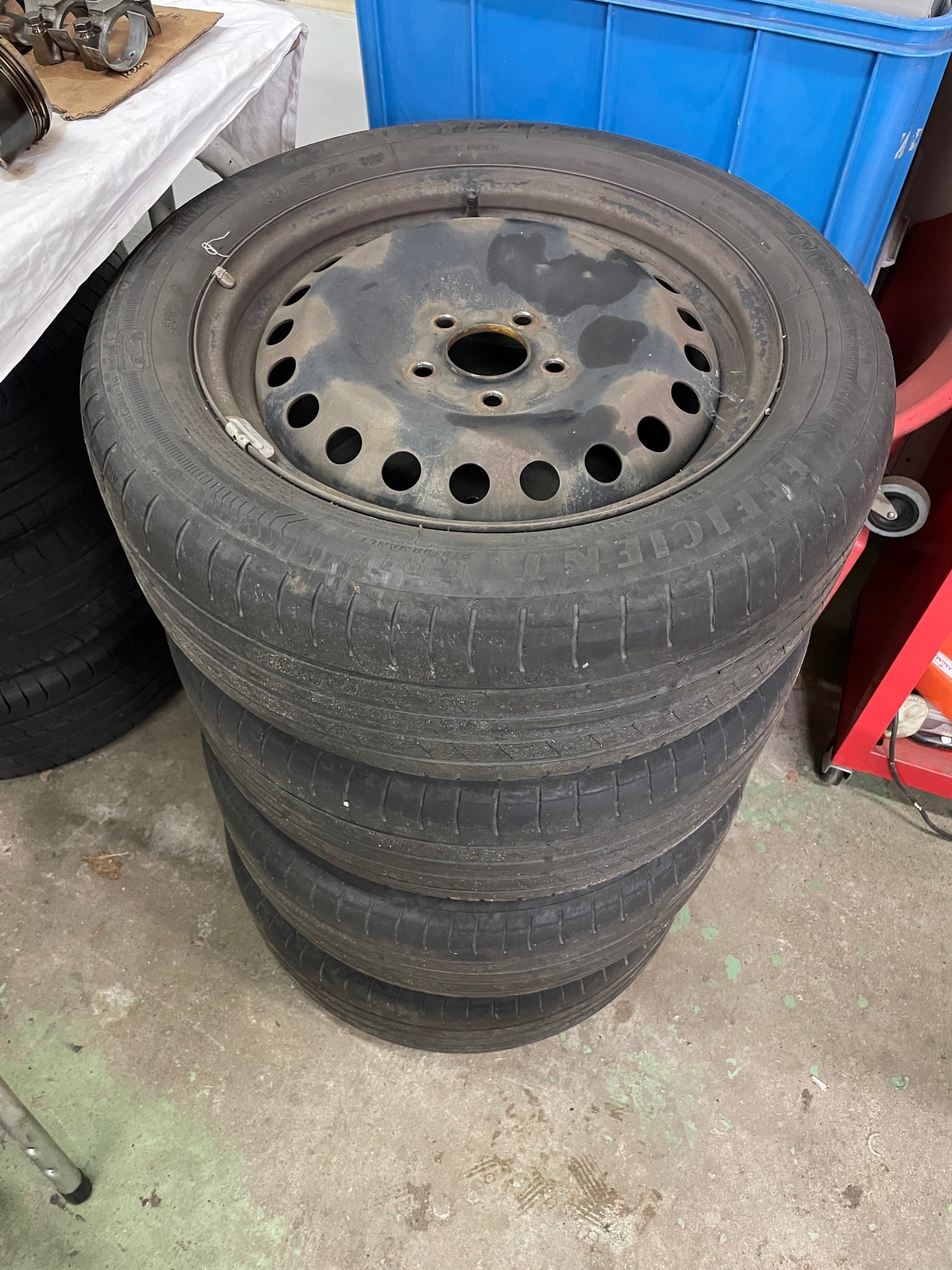 Stålfälgar från Ford Focus 16”, 5x108mm | Köp på Tradera (711034607)