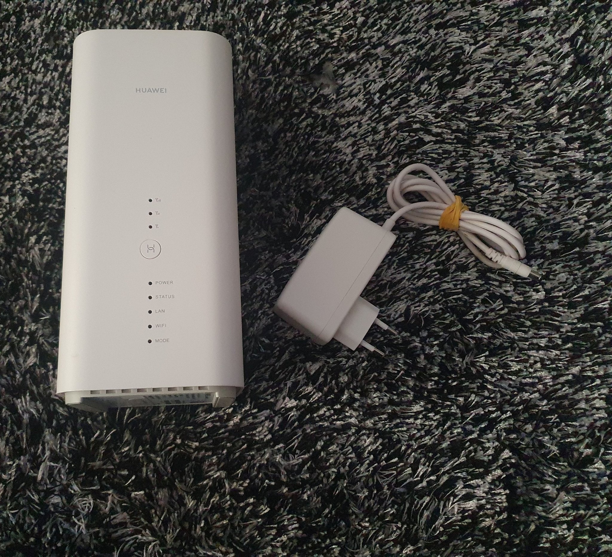 Se produkter som liknar Huawei B818-263 4G Router på Tradera (693533085)