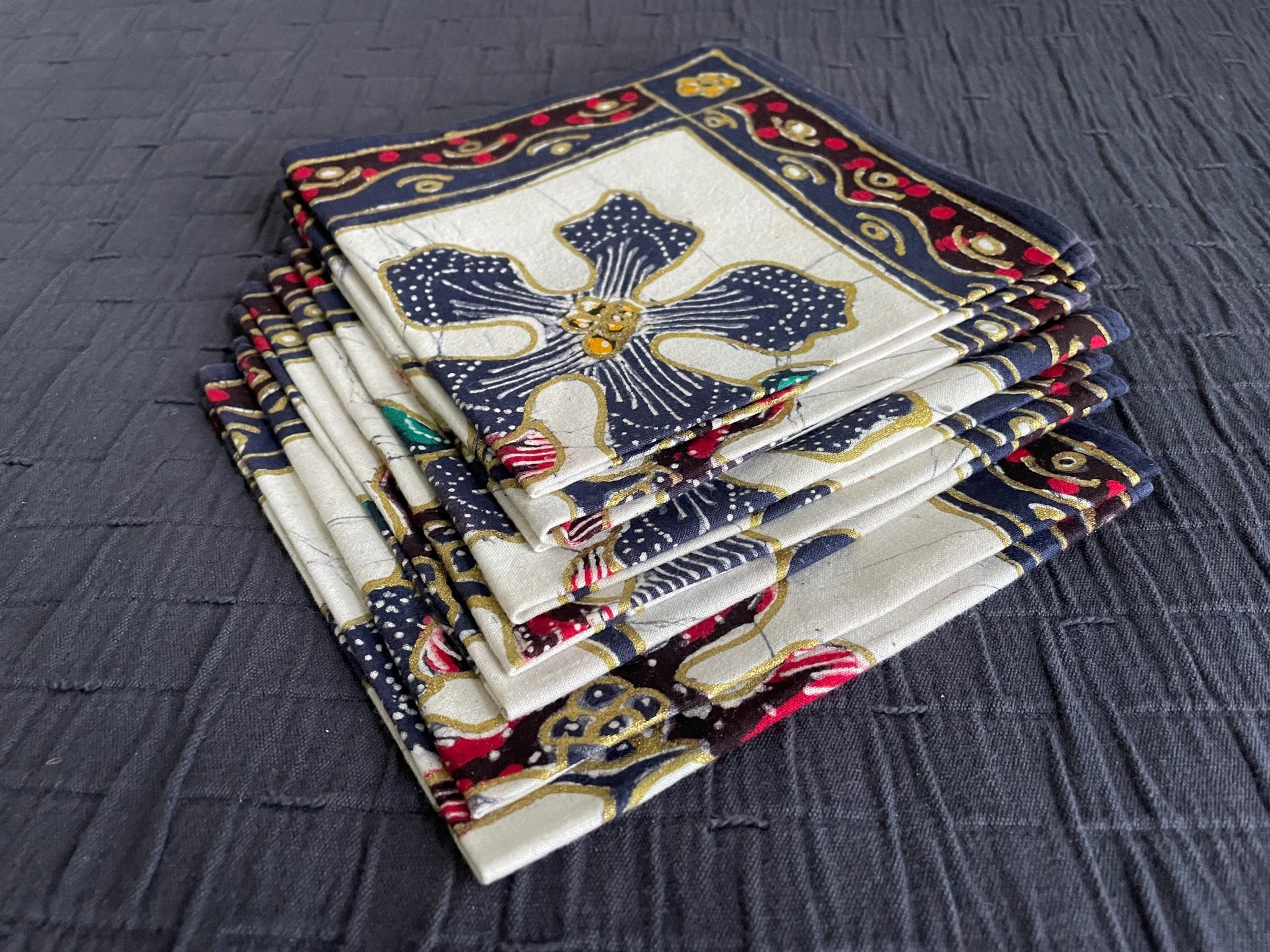 7 st. Servetter, Små dukar, Handmålade Blommöns.. | Köp på Tradera ...