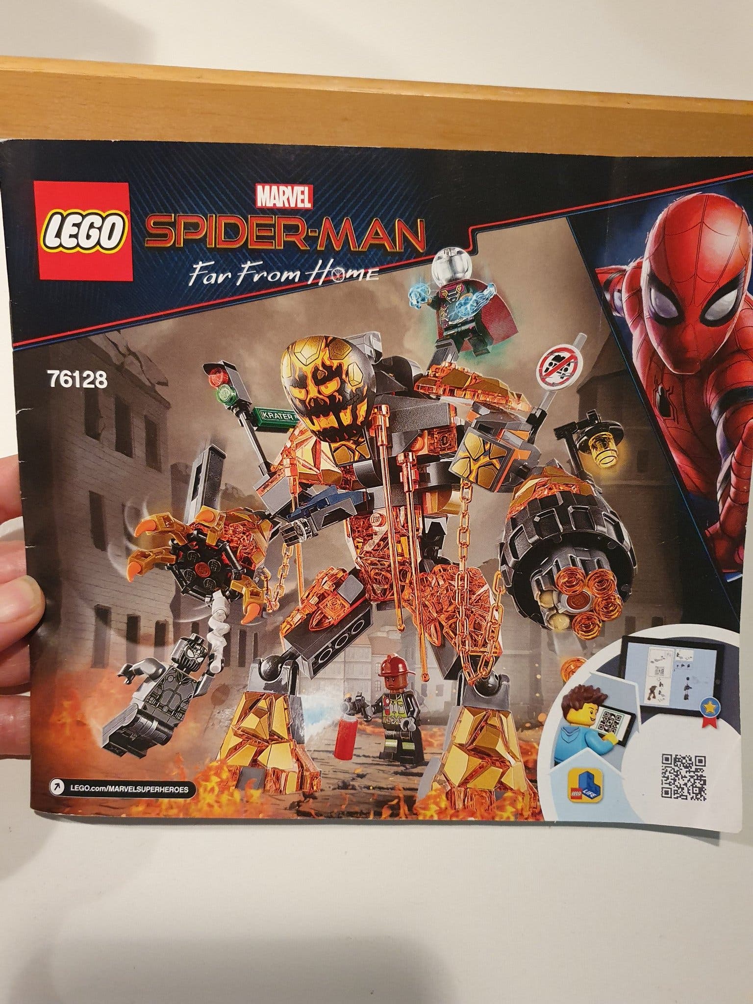 LEGO Marvel Spider-Man 76128 Molten Man Battle | Köp på Tradera (705843436)
