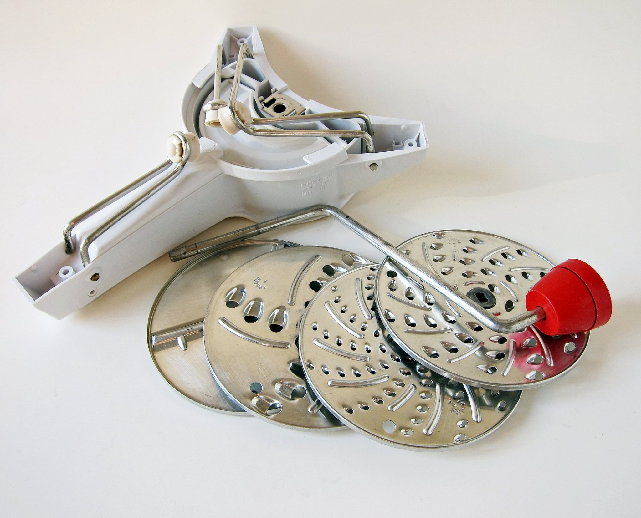 Vintage råkostkvarn Mouli Julienne MOULINEX Mad.. | Köp på Tradera ...