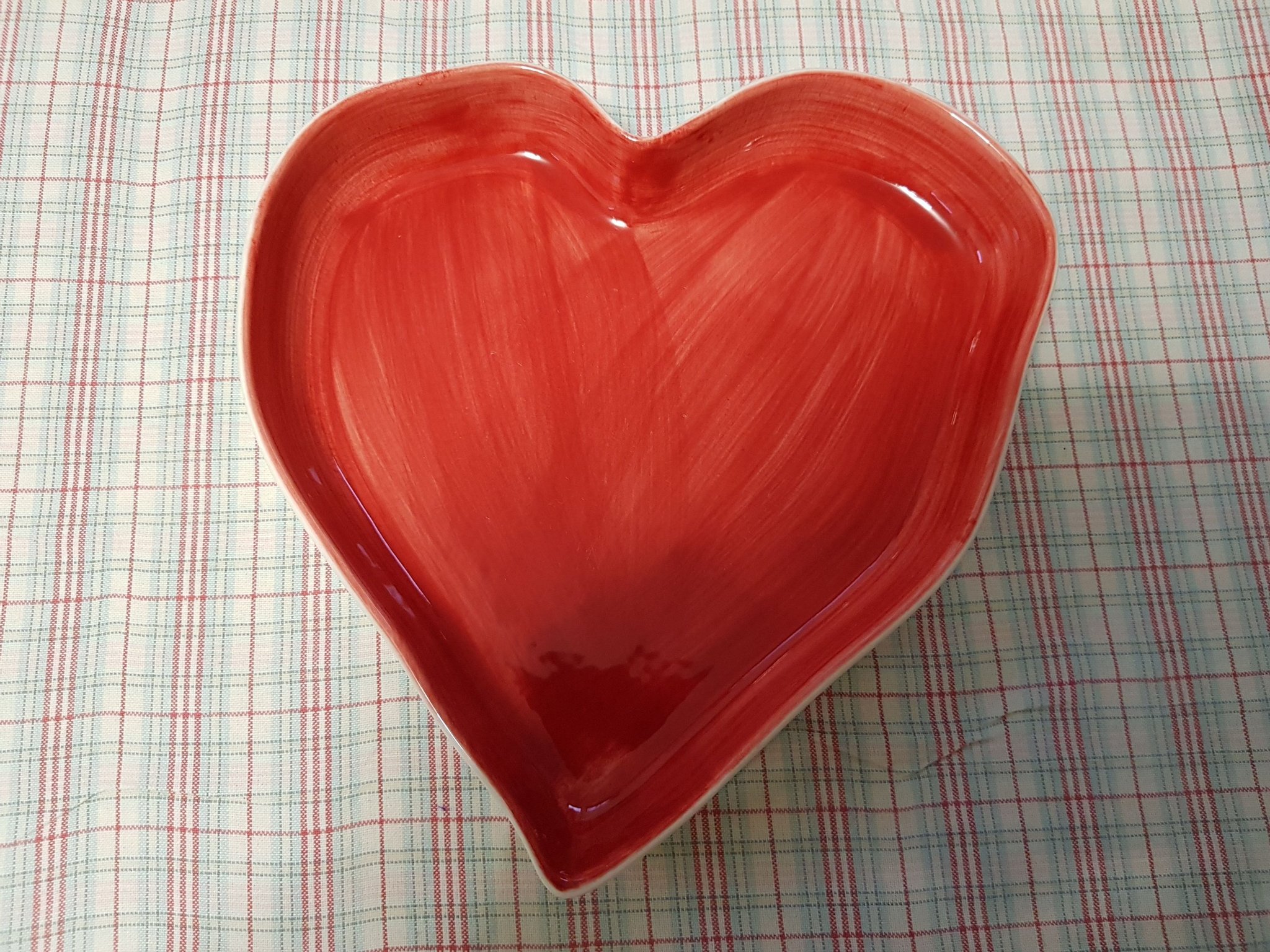 Bruka Design Rött Hjärta Keramik Fat Form Stock.. | Köp på Tradera ...