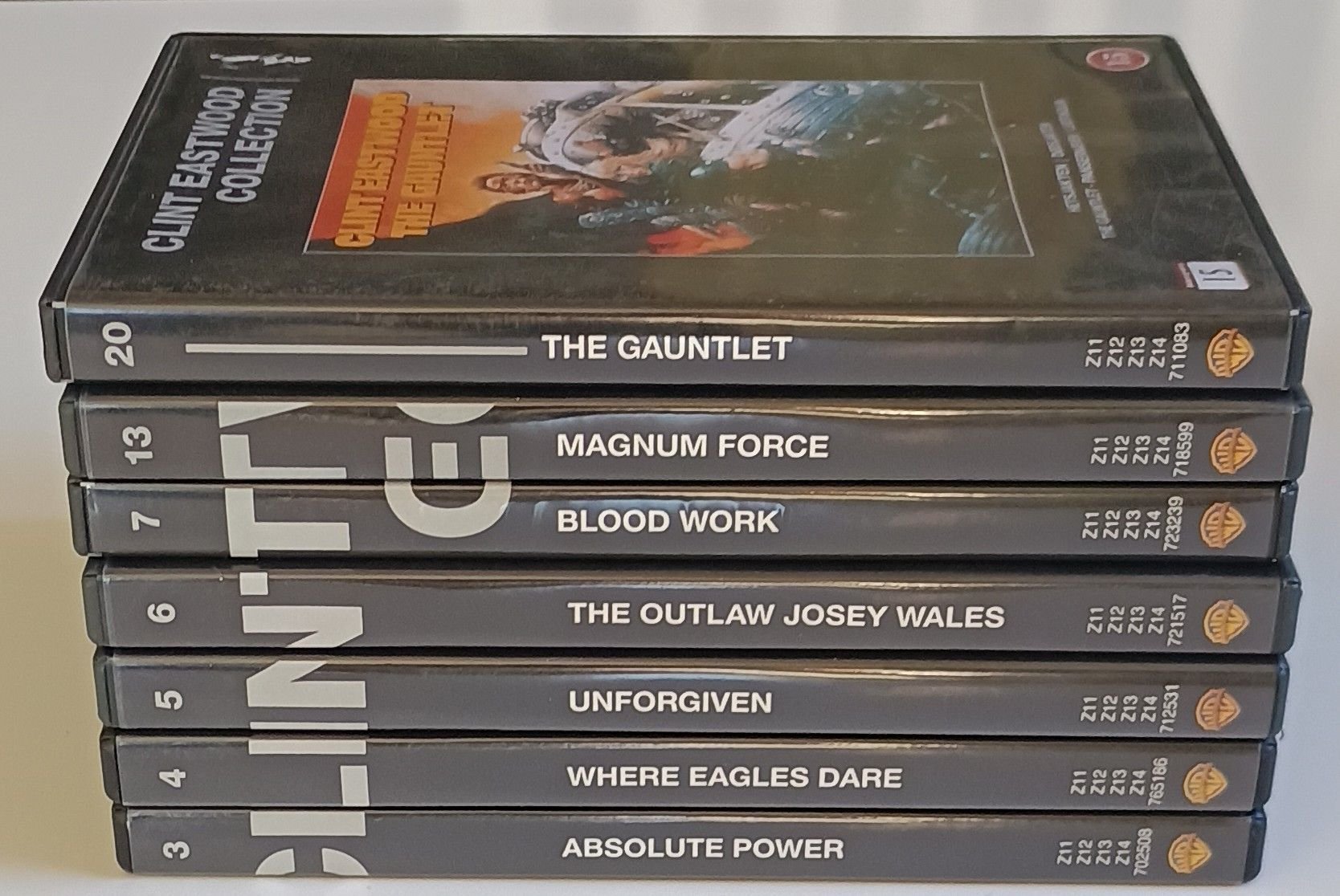 7 st Clint Eastwood Dvd filmer | Köp på Tradera (697908641)