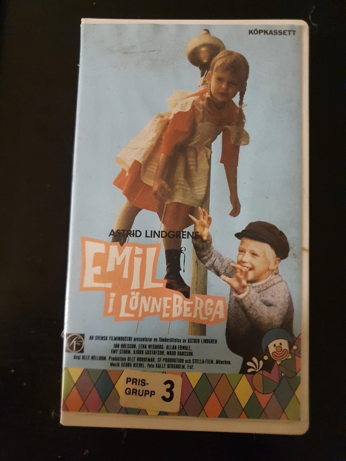 Emil i lönneberga VHS | Köp på Tradera (481280045)