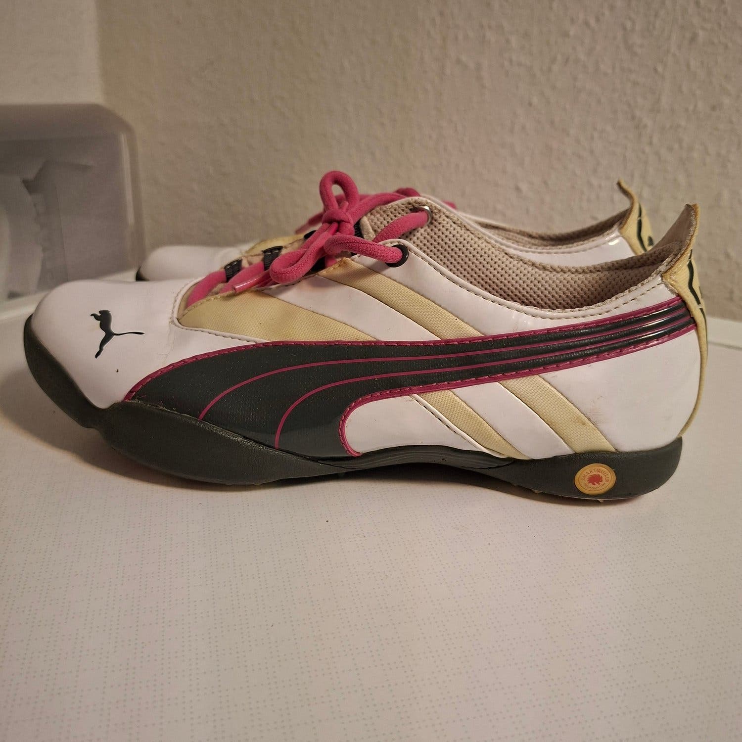 PUMA golfskor dam stl 37½ vita grå rosa snygga .. | Köp på Tradera ...