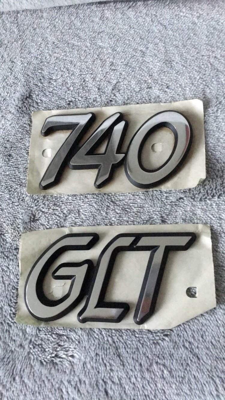 Unika NOS emblem Volvo 740 GLT (343265154) ᐈ Köp på Tradera