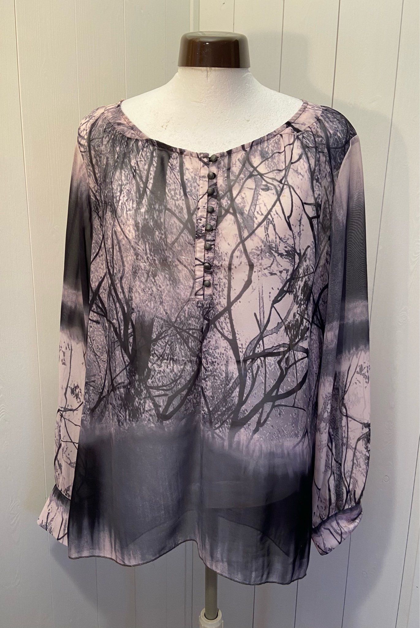 Skir blus, stl.XL. .. | Köp från PlaggoprylarSecondhand på Tradera ...