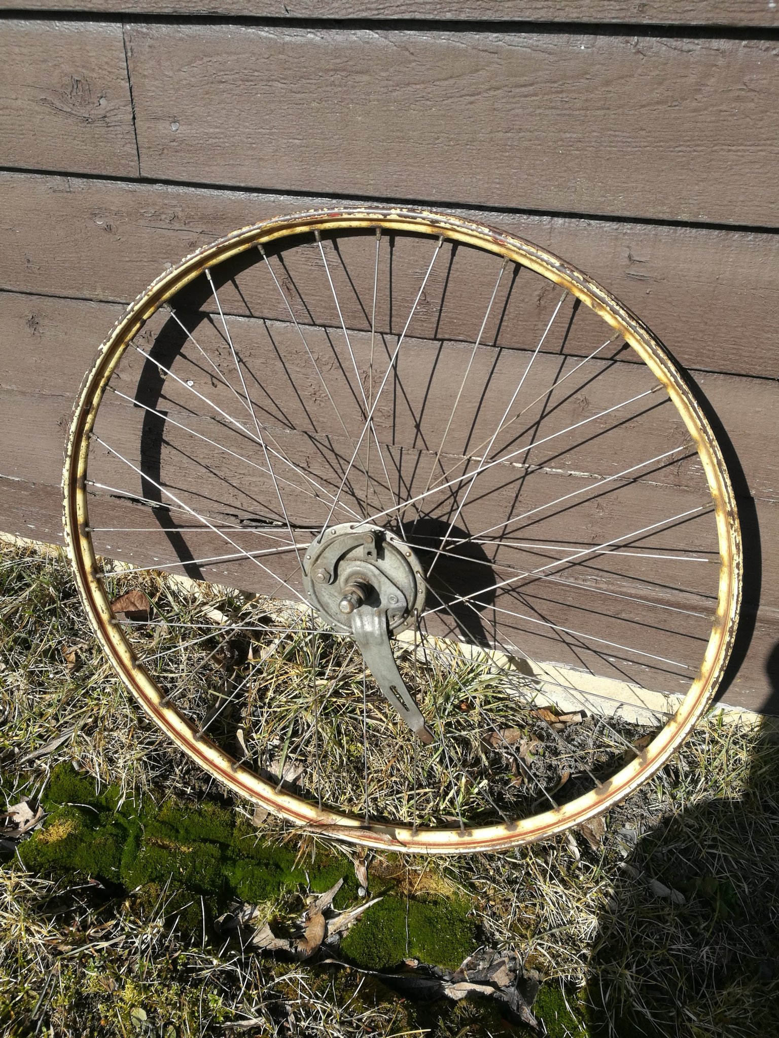 Se produkter som liknar FRAMHJUL MED BROMS TILL CYKEL.. på Tradera ... Se produkter som liknar FRAMHJUL MED BROMS TILL CYKEL.. på Tradera ...