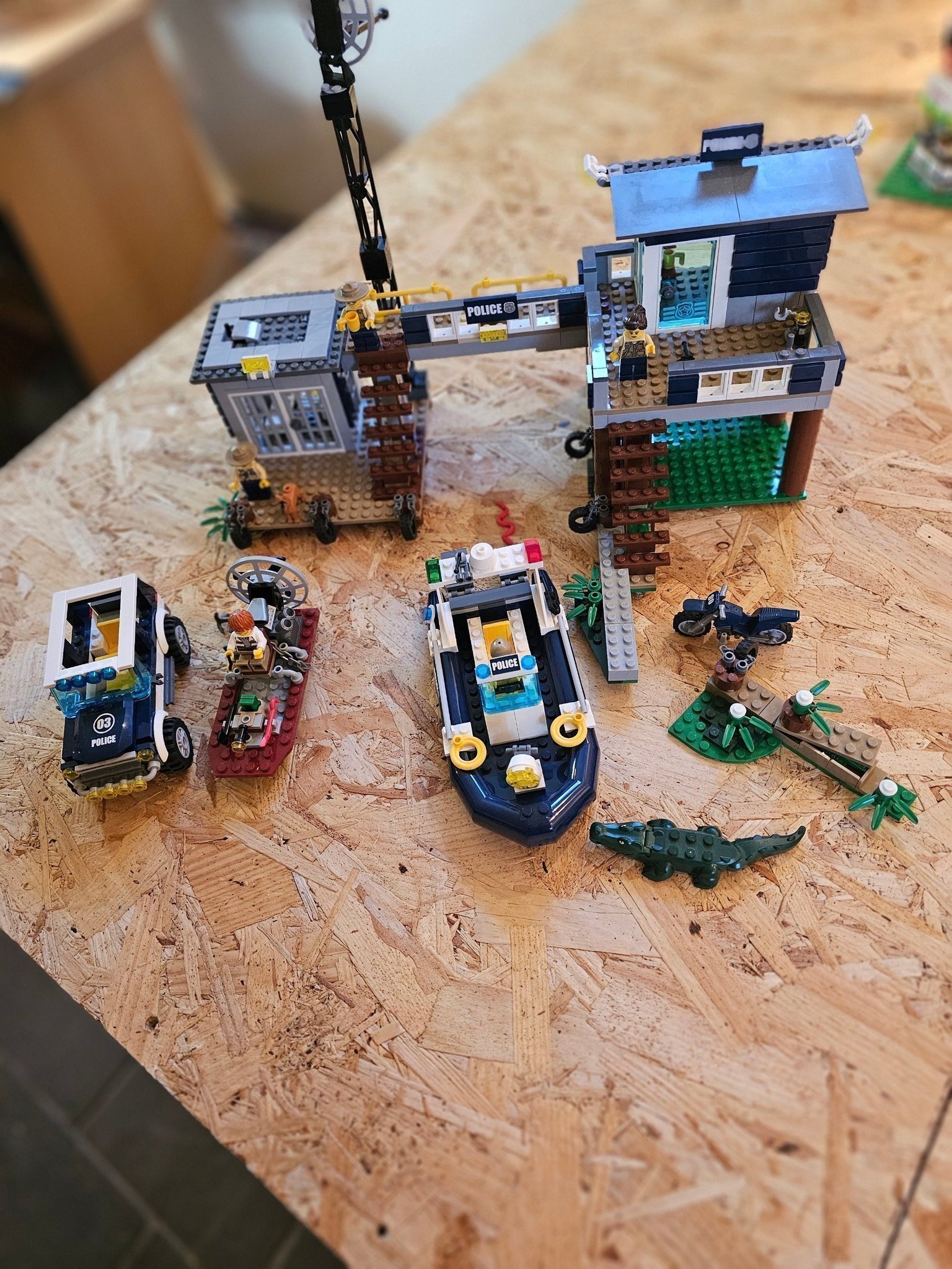 Lego Träskpolicestation 60069 | Köp på Tradera (694404010)