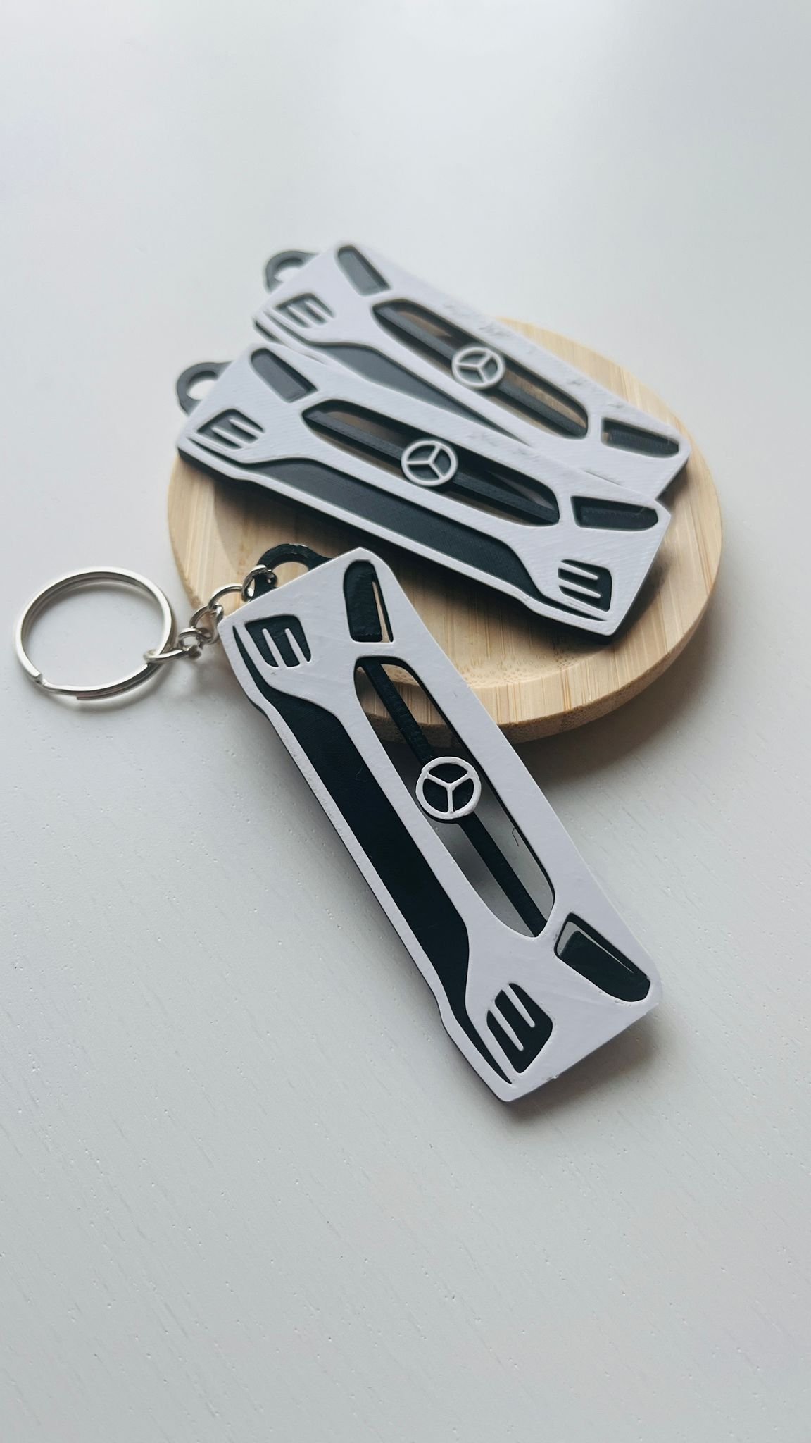 Keychain Mercedes Benz | Köp på Tradera (699399432)