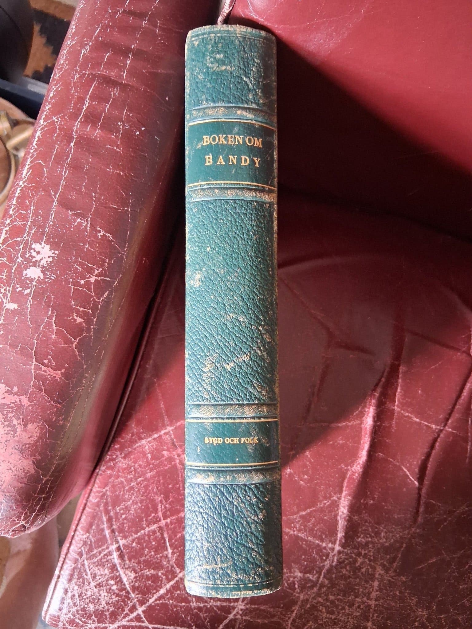Boken om Bandy II - Redaktör Eric Sköld - 1948... | Köp på Tradera ...