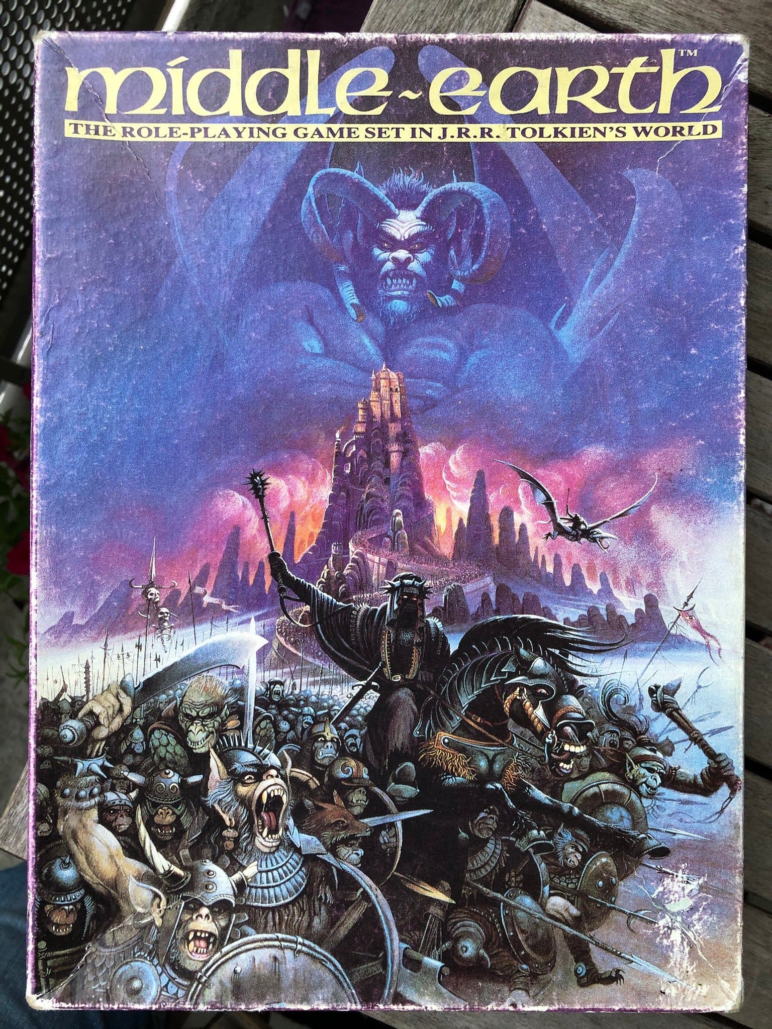 middle-earth role-playing game set in J.R.R. To.. | Köp på Tradera ...
