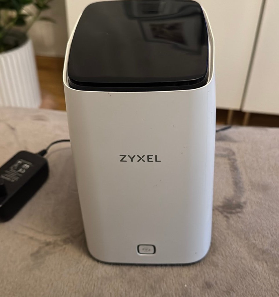 Zyxel 5G NR Indoor Router NR5103E | Köp på Tradera (694281371)
