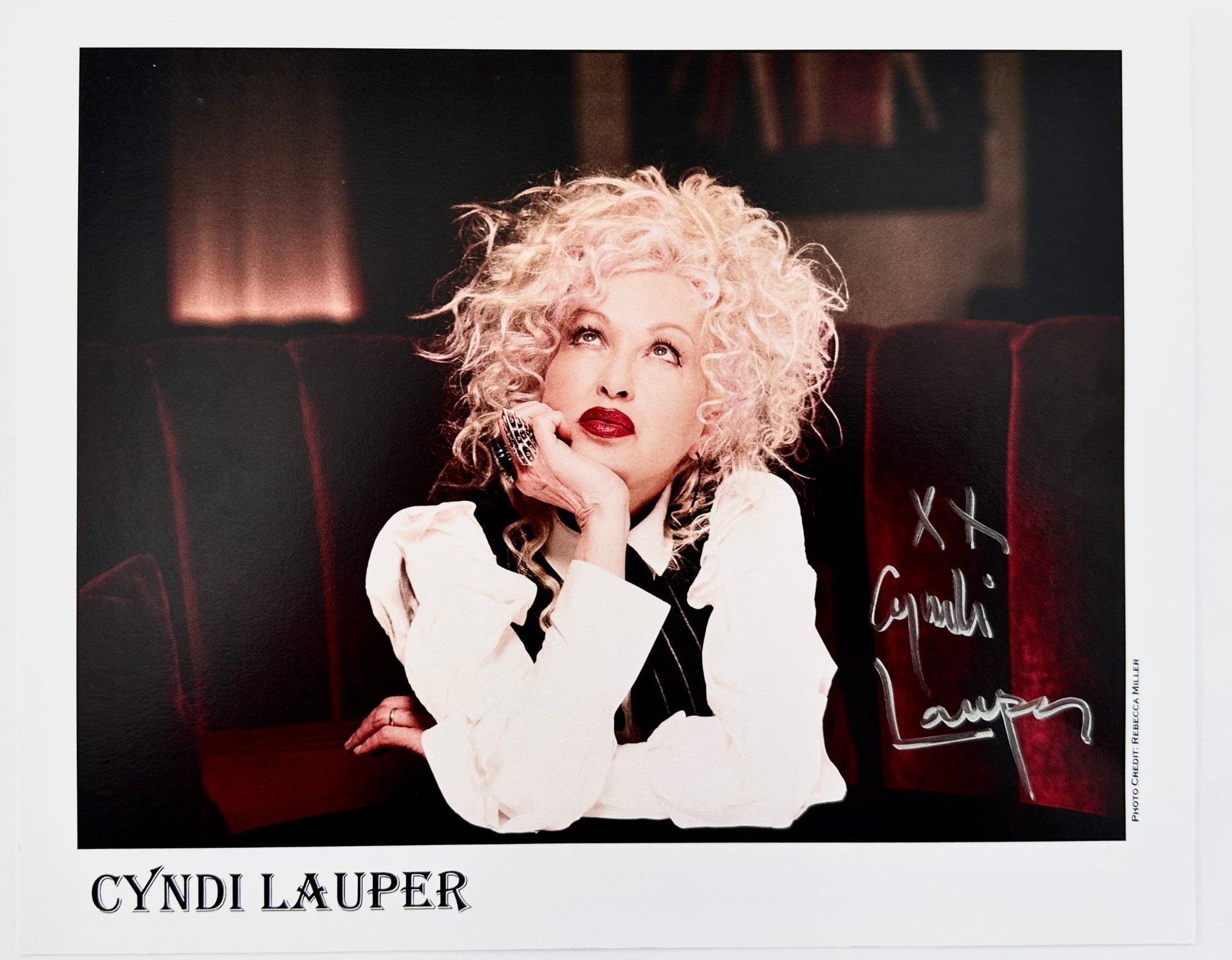 Cyndi Lauper - Signerat Foto - Äkta Autograf | Köp på Tradera (709801311)