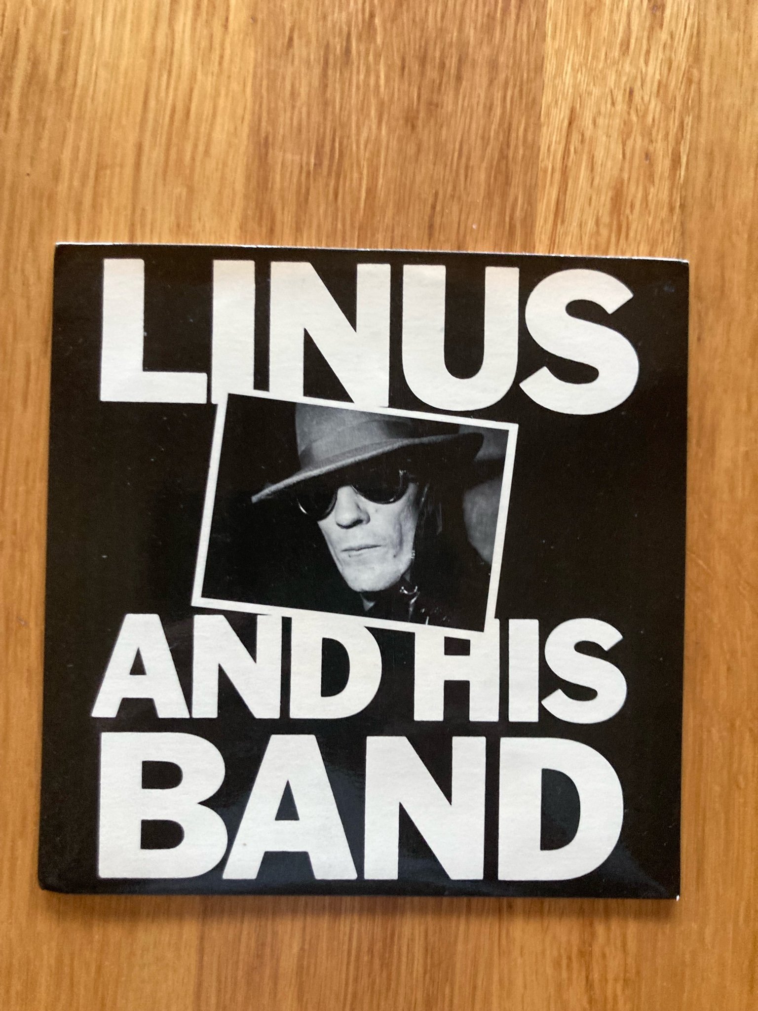 Se produkter som liknar Linus And His Band - Isabella.. på Tradera ...