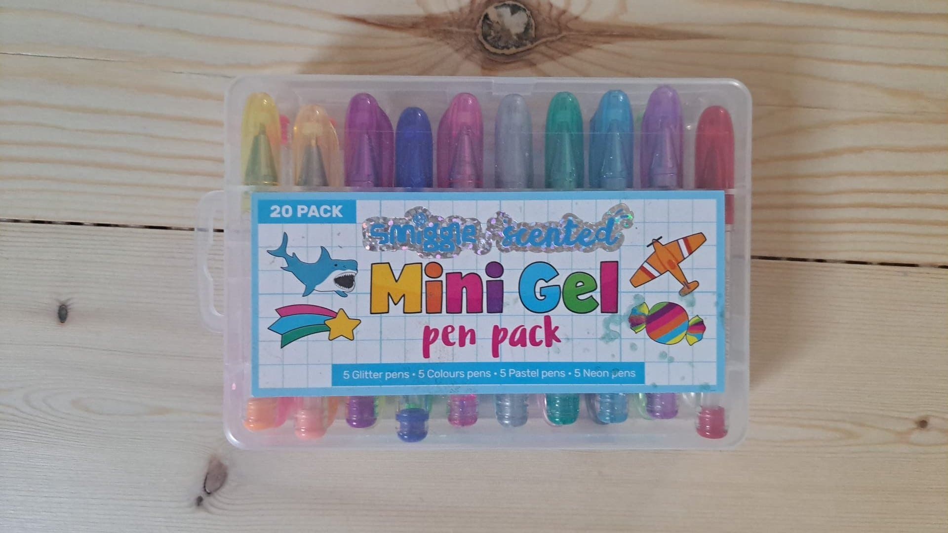 Se produkter som liknar Smiggle Mini Gel Pen Set penn.. på Tradera ...