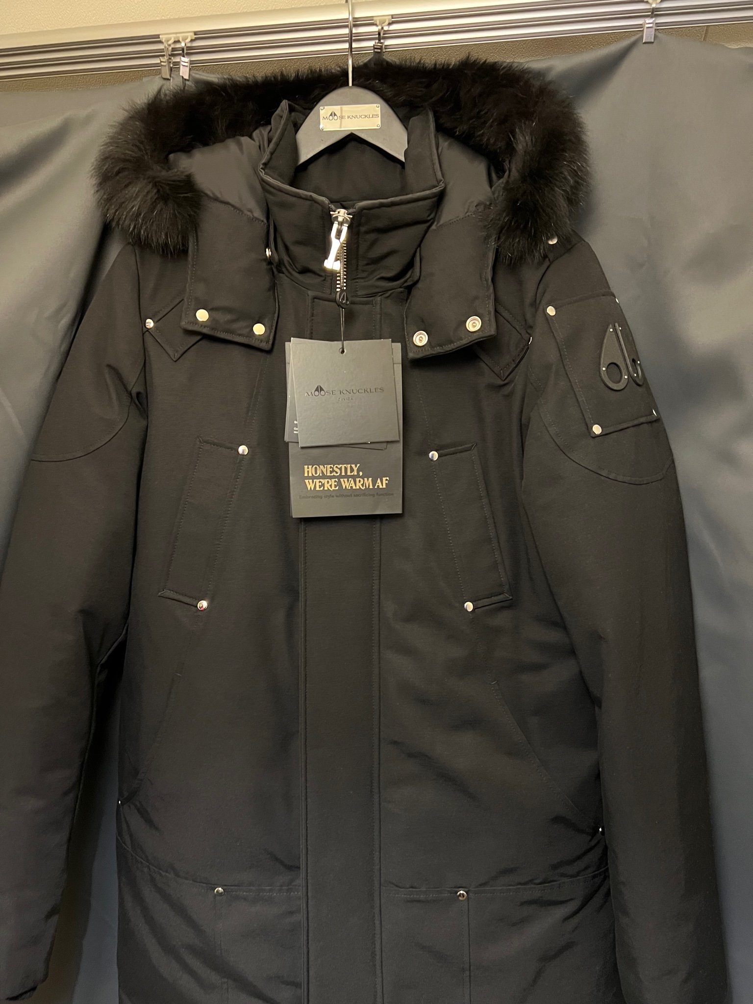 Moose Knuckles Stirling Parka | Köp på Tradera (585635425)