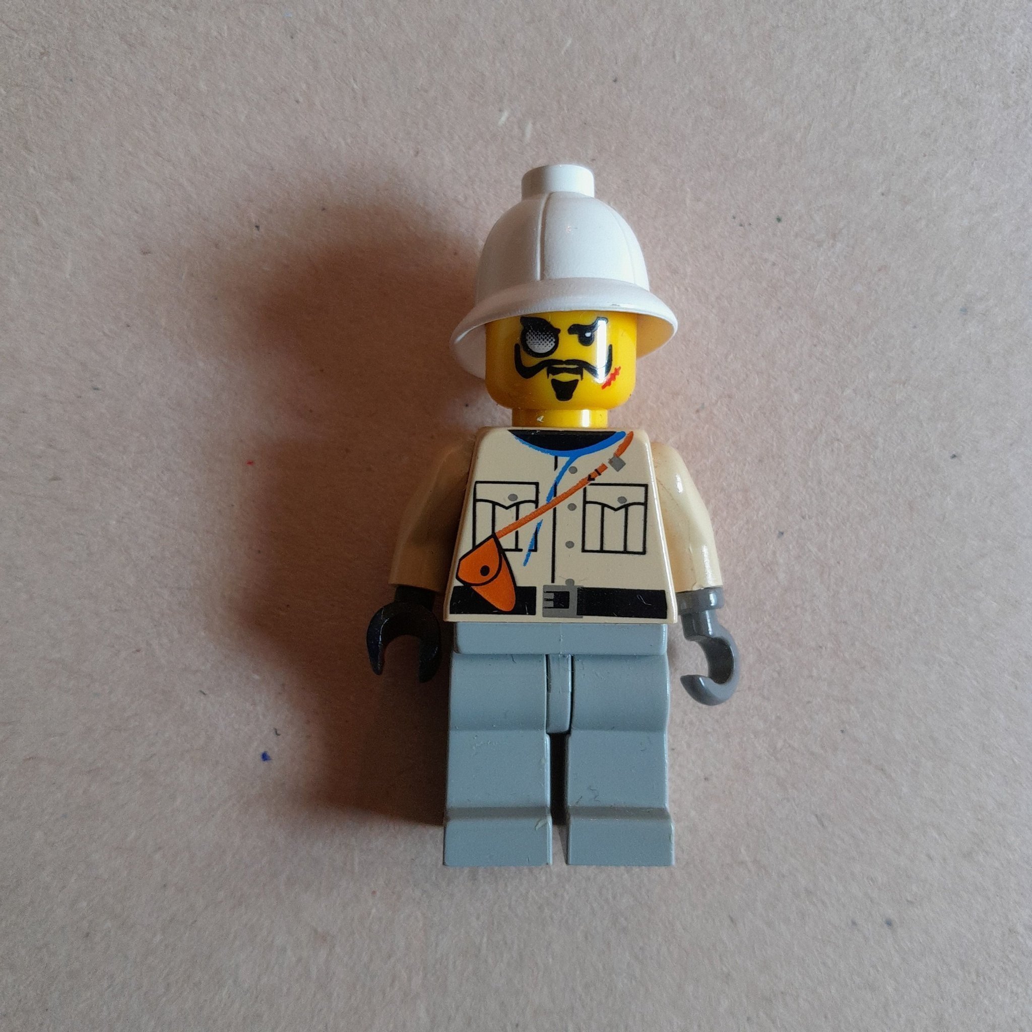 Se produkter som liknar ADVENTURERS/LORD SINISTER - M.. på Tradera ...