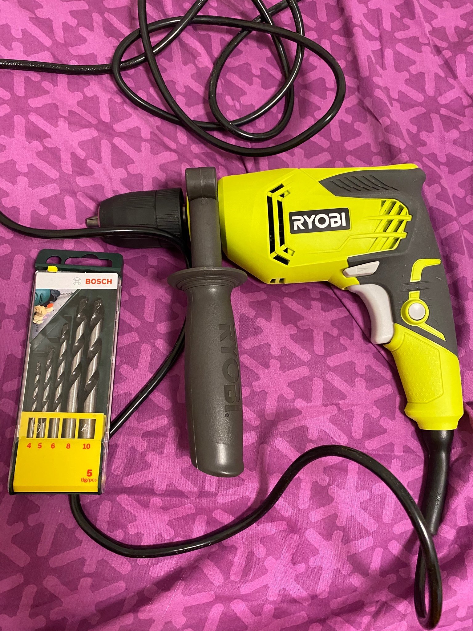 Ryobi borrmaskin med nya betong borrsats från b.. (404688280) ᐈ Köp på ... Ryobi borrmaskin med nya betong borrsats från b.. (404688280) ᐈ Köp på ...