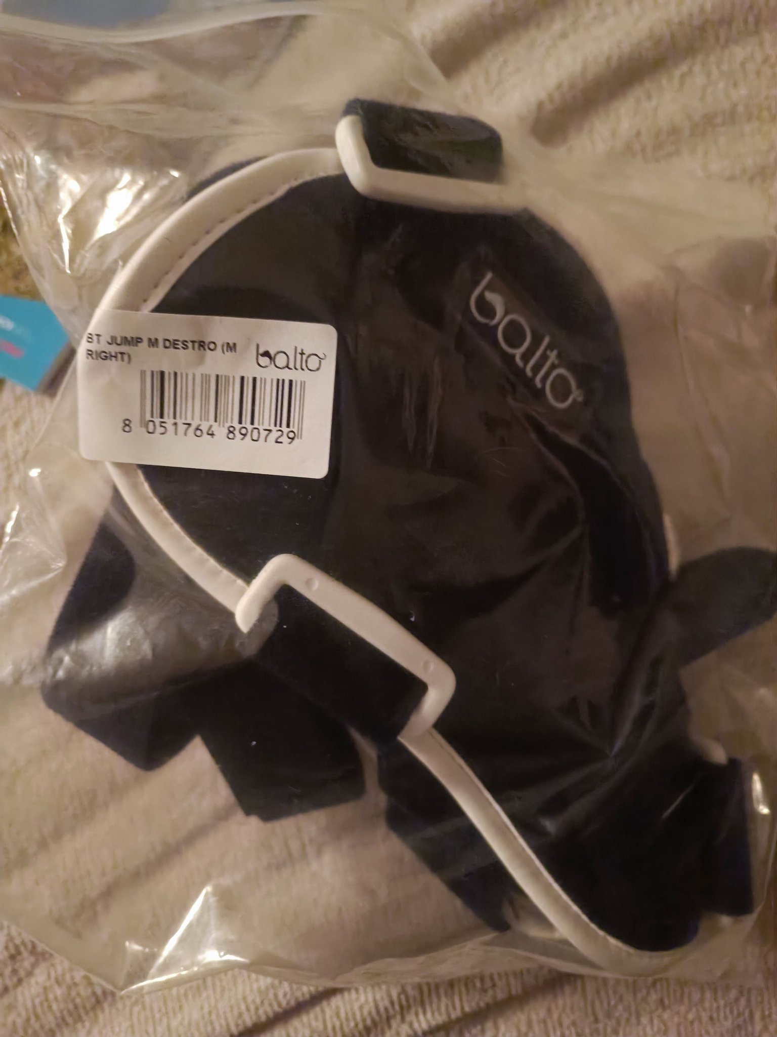 Balto BT Jump Knäskydd Höger M | Köp på Tradera (710815802)