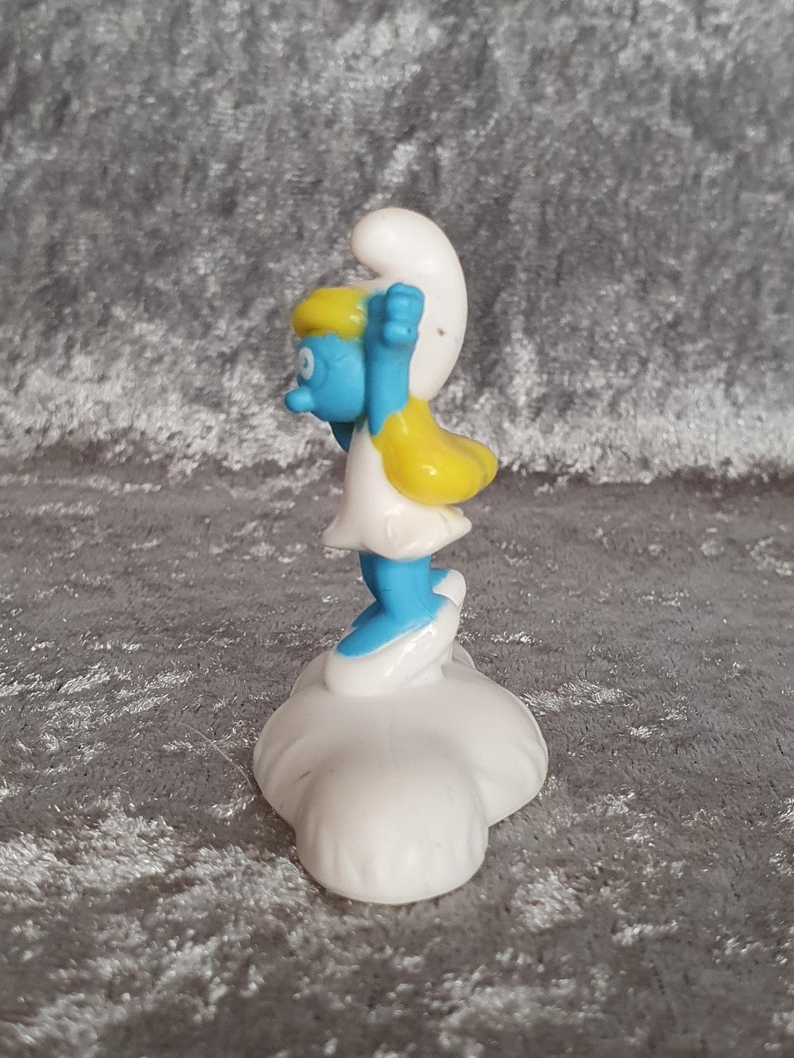 Smurfan, Smurf, Peyo, Den försvunna byn, 2017 M.. | Köp på Tradera ...