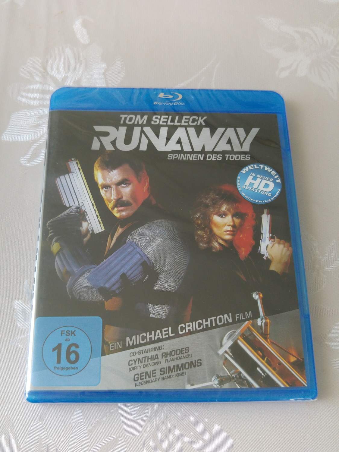 RUNAWAY (Blu-ray) Tom Selleck, Gen.. (244833740) ᐈ dvdlimited-se på Tradera
