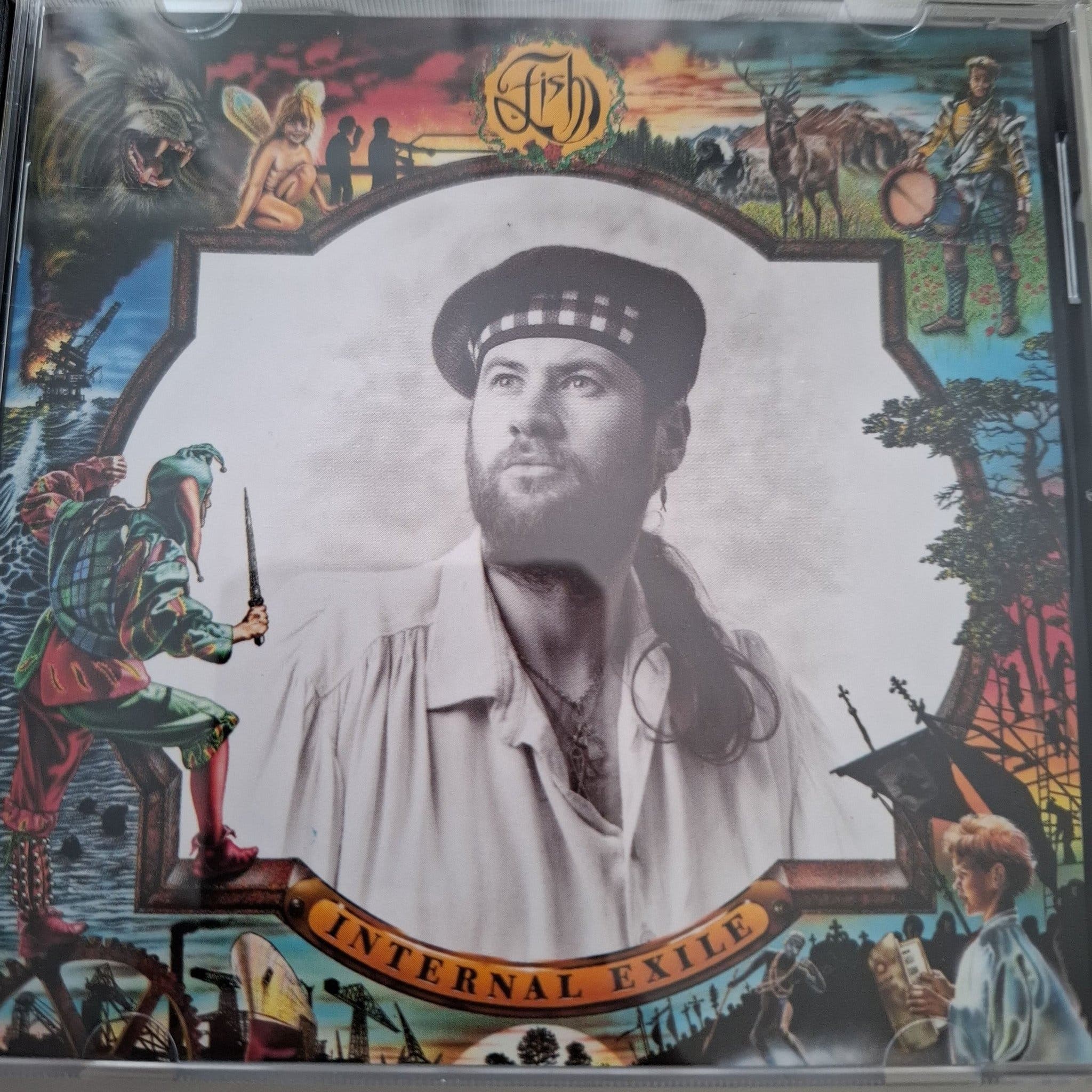Se produkter som liknar Fish - Internal Exile - CD på Tradera (702286609)