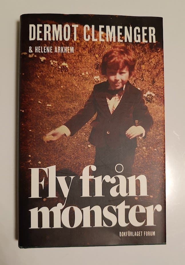Fly från monster Dermot C.. | Köp från Förmedlingshuset på Tradera ...