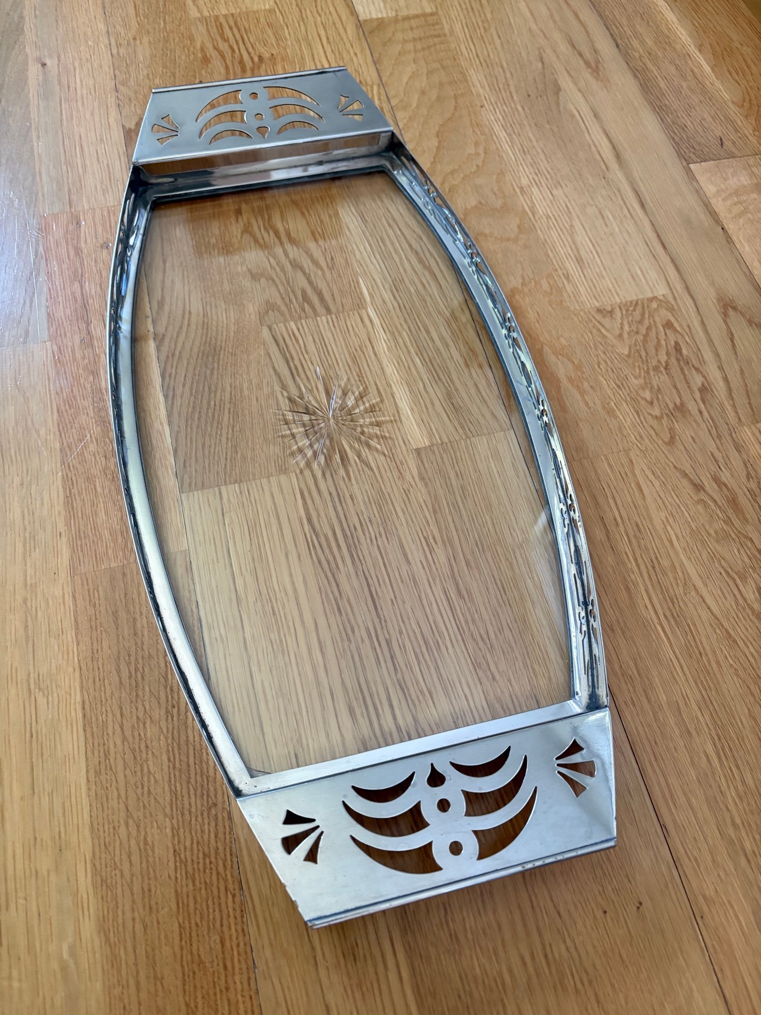 Fin äldre vacker kromad/glas, art deco bricka/fat | Köp på Tradera ...