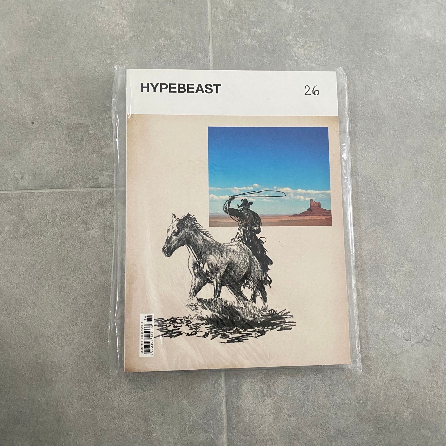Se produkter som liknar Hypebeast book 26 på Tradera (638567803)