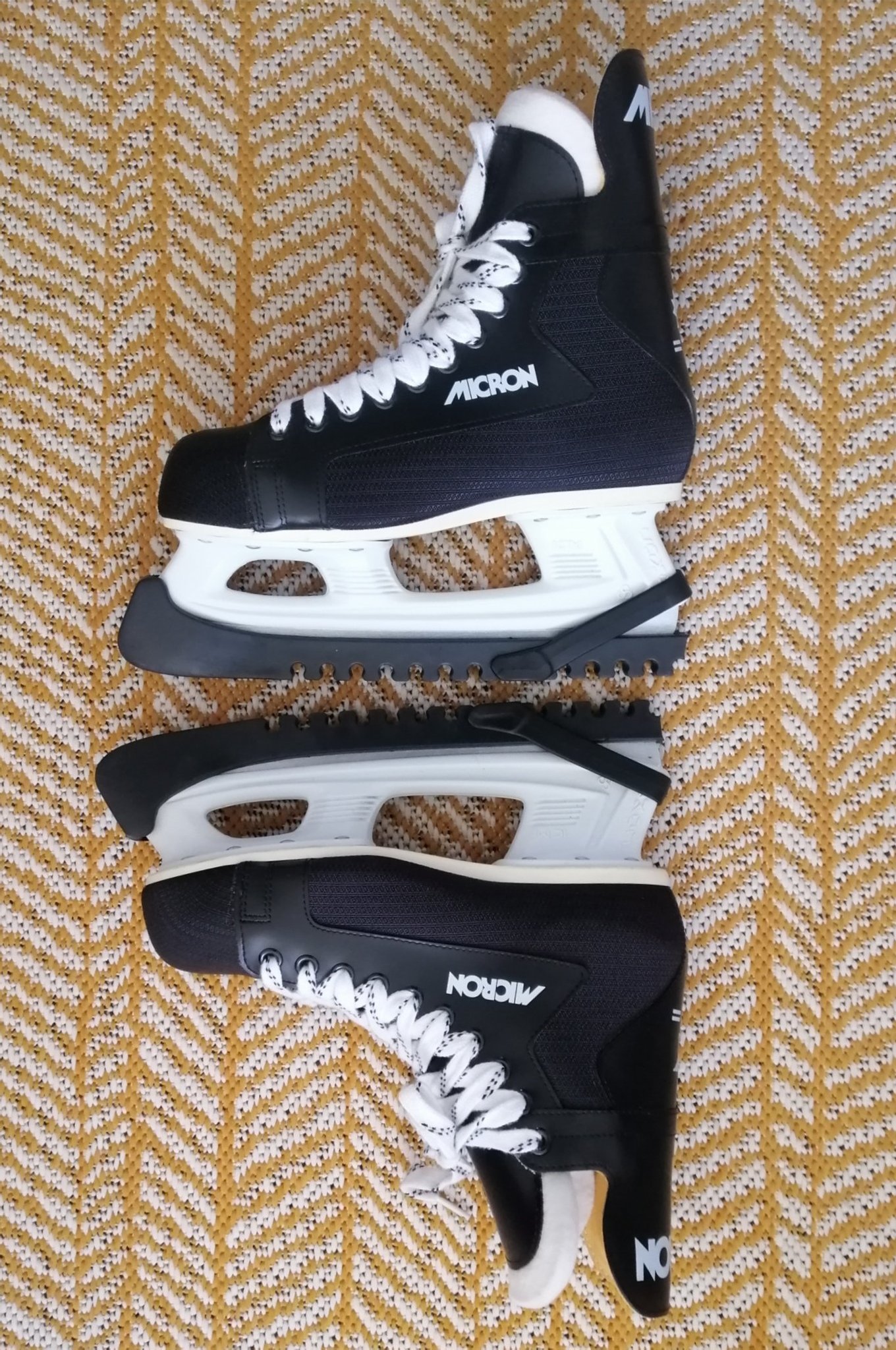 Se produkter som liknar Micron 10-50 Ice Hockey skate.. på Tradera ...