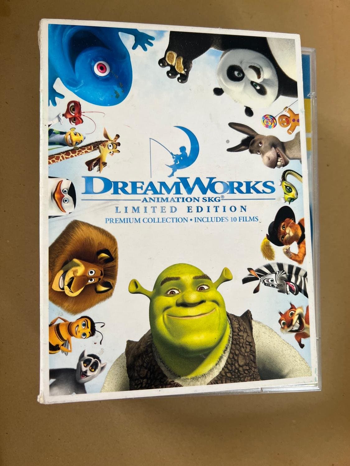Dreamworks DVD box 10 dvd. Tecknade filmer se l.. | Köp på Tradera ...
