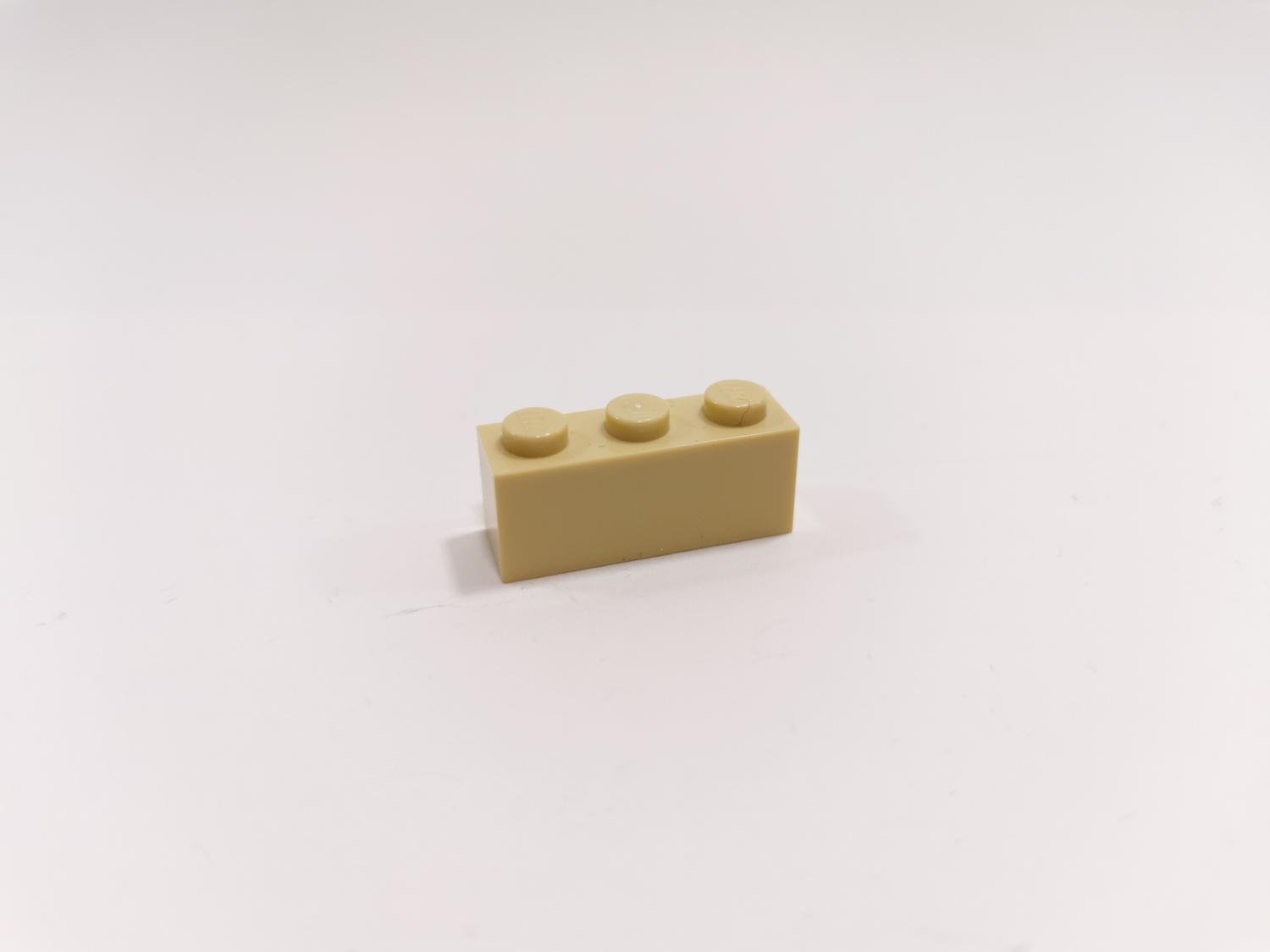 Lego - brick - bas - 1x3 - part 3622 - ljusbieg.. | Köp på Tradera ...