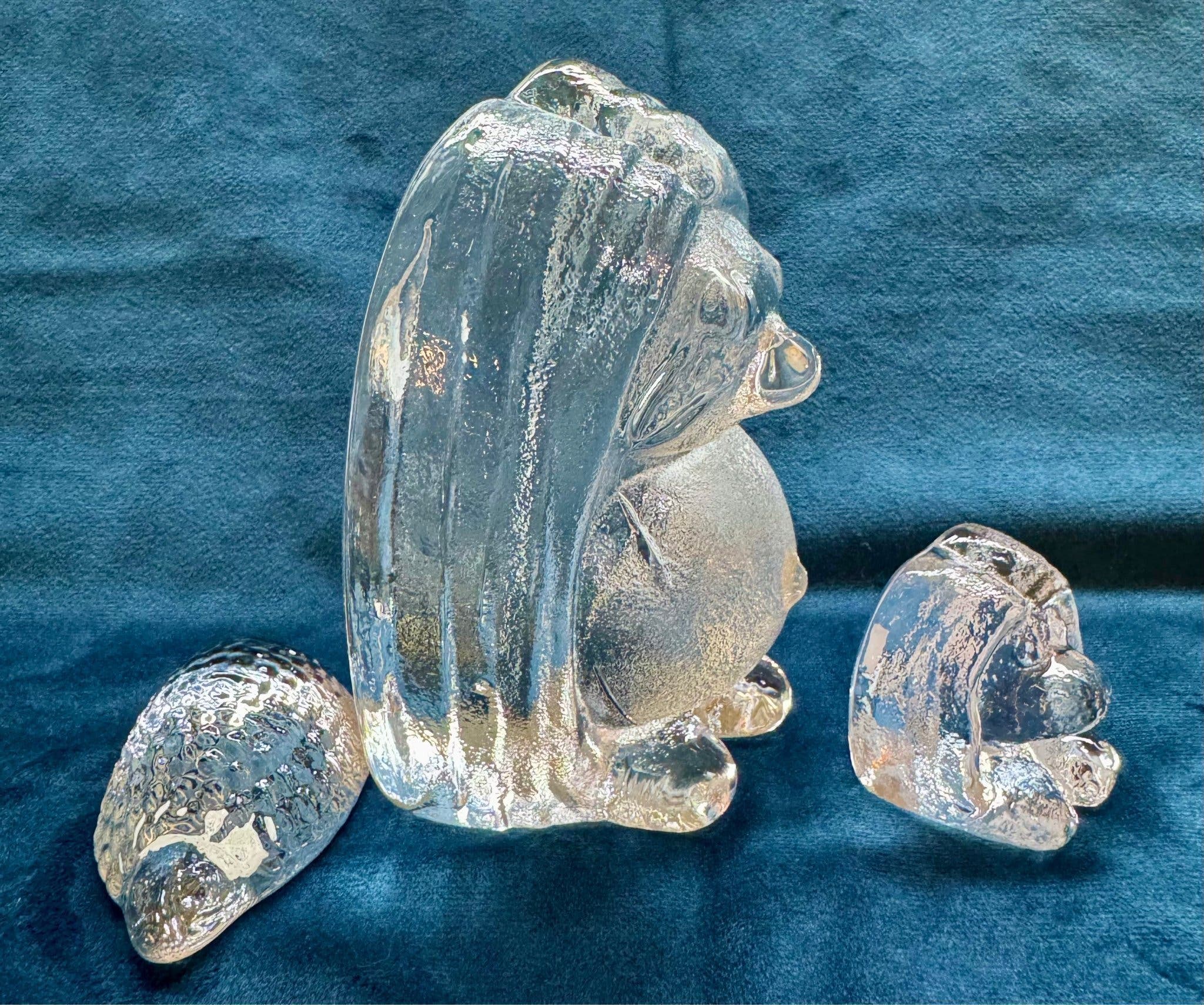 Bergdala Troll med igelkott Glasfigurer | Köp på Tradera (700473700)