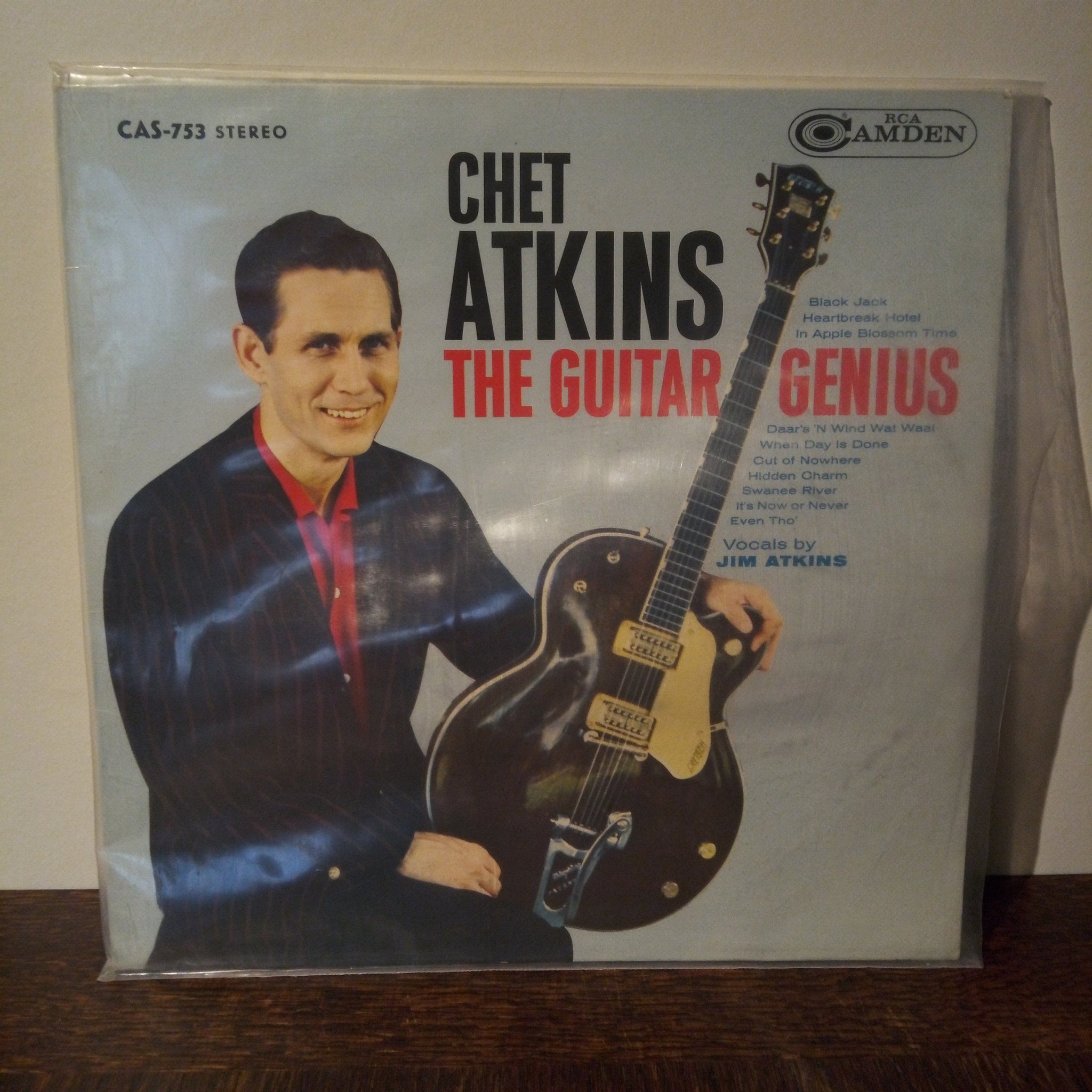 Chet Atkins - The Guitar Genius - Vinyl LP | Köp på Tradera (710787113)