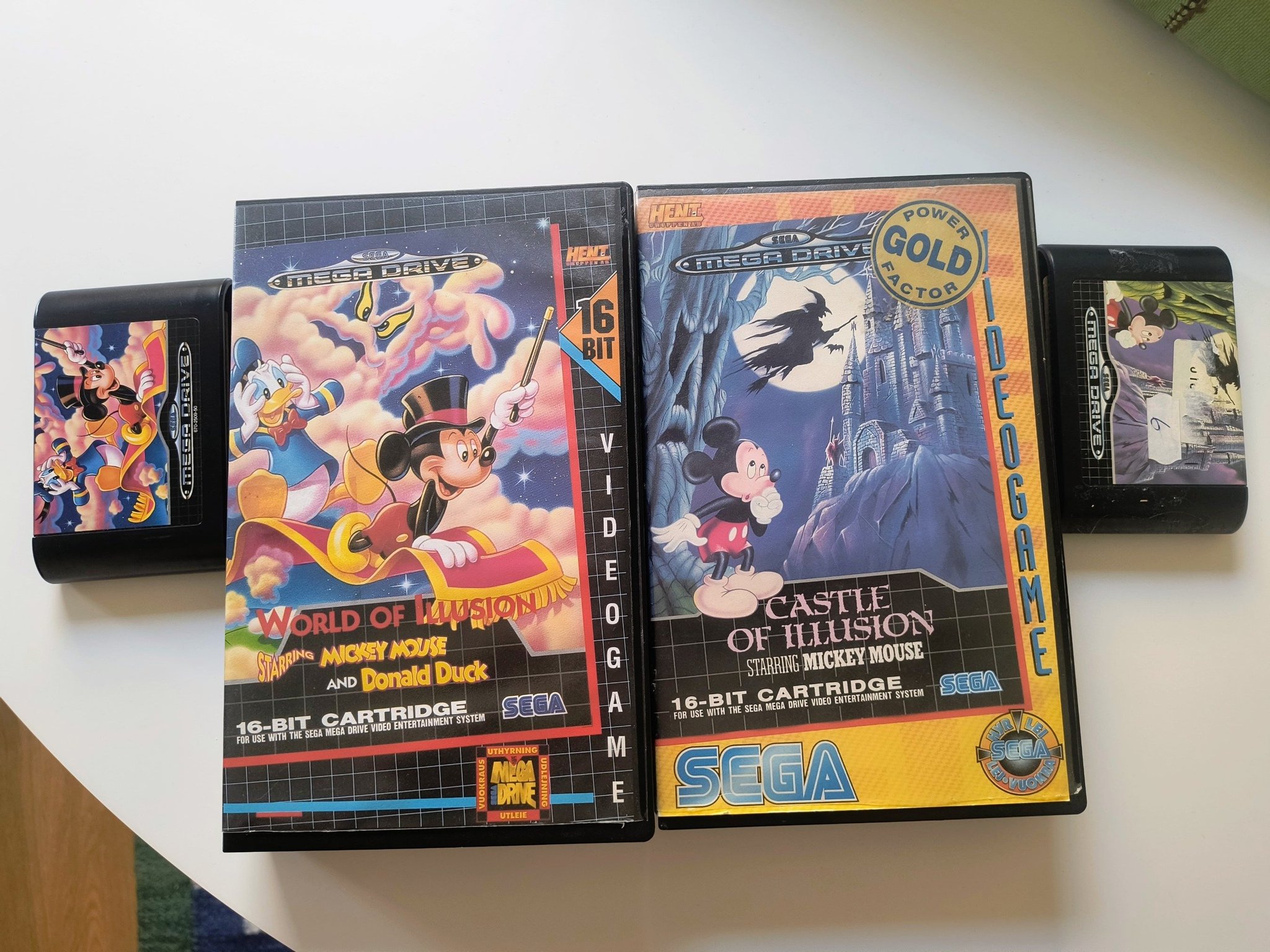 Sega Mega Drive - 2 Hyrspel - Castle of illusio.. | Köp på Tradera ...