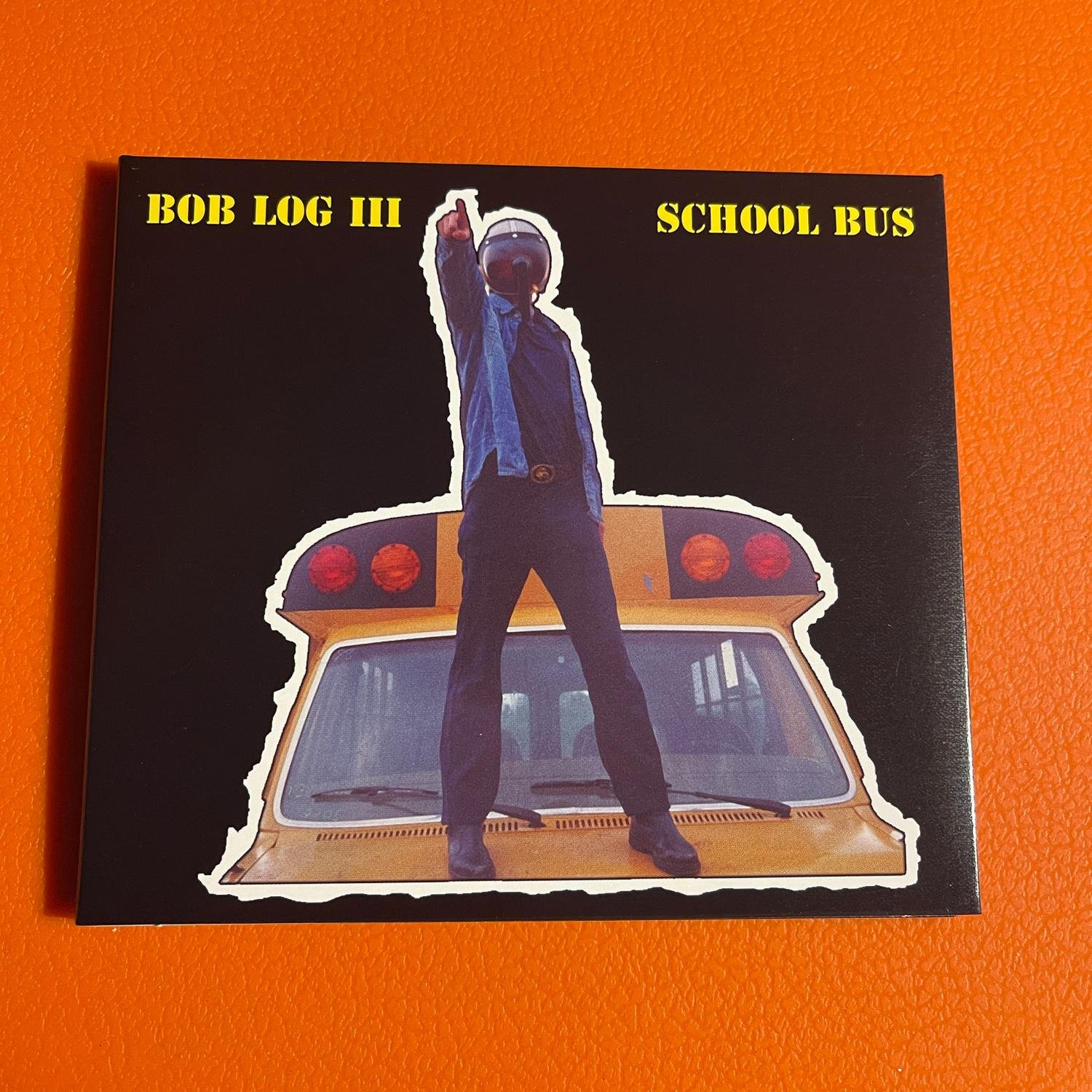 Bob Log III - School Bus | Köp på Tradera (583299176)
