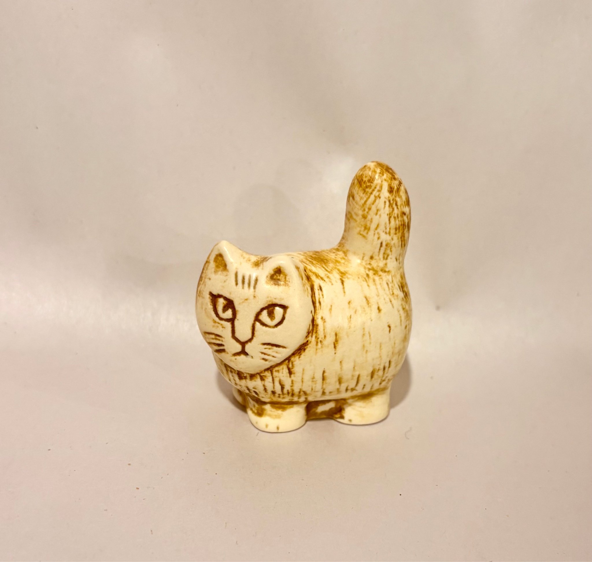 Se produkter som liknar Lisa Larson Katt på Tradera (727192643)