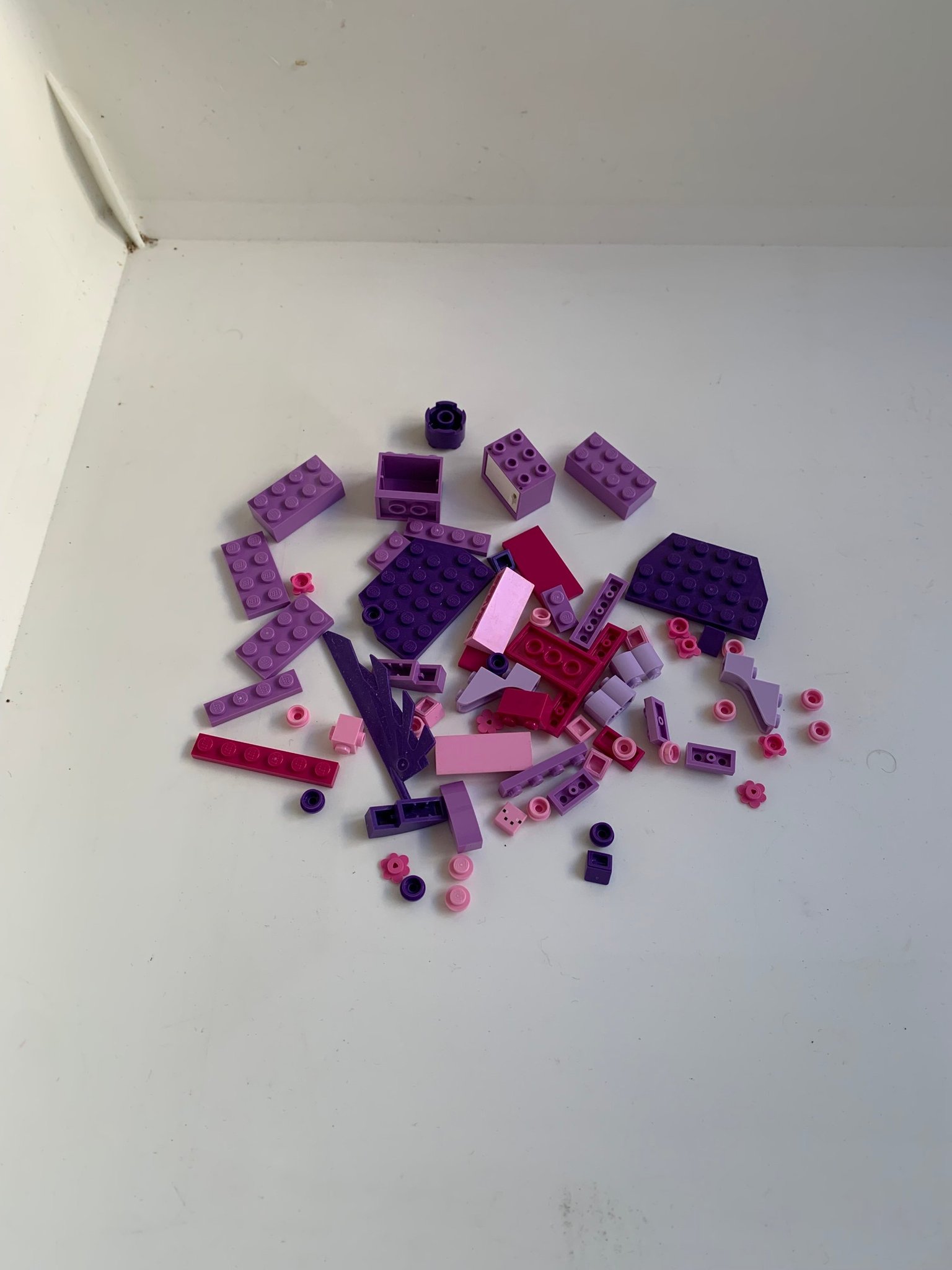 Lego Blandat Lila/Rosa lösvikt 45 g | Köp på Tradera (625060318)