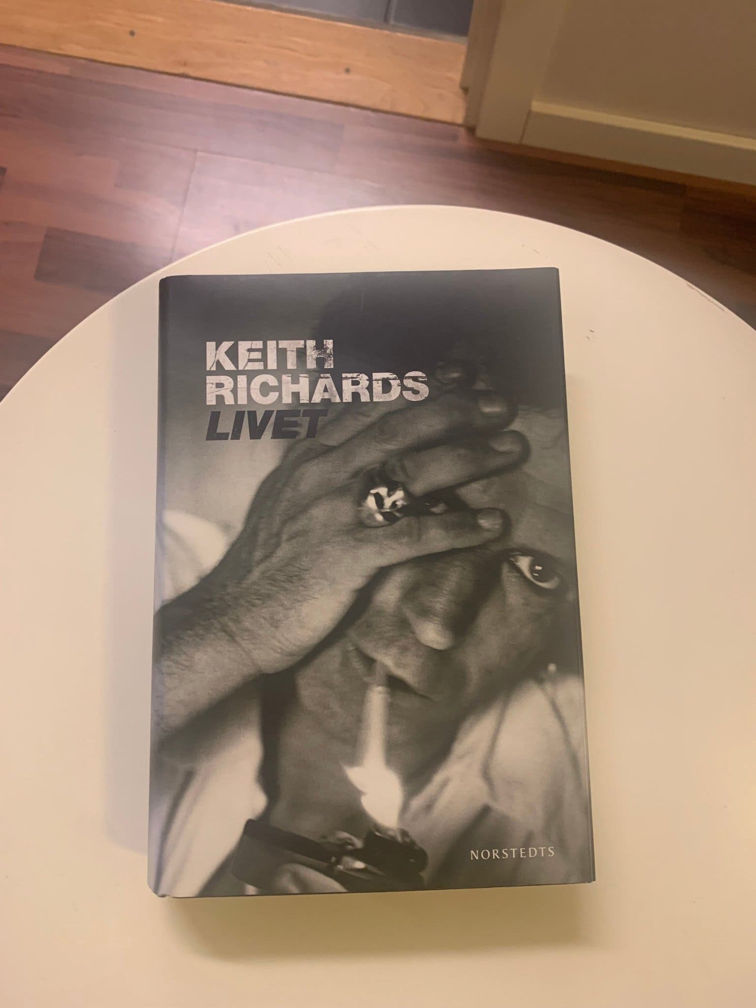 Keith Richards LIVET Rolling Stones | Köp på Tradera (634069738)