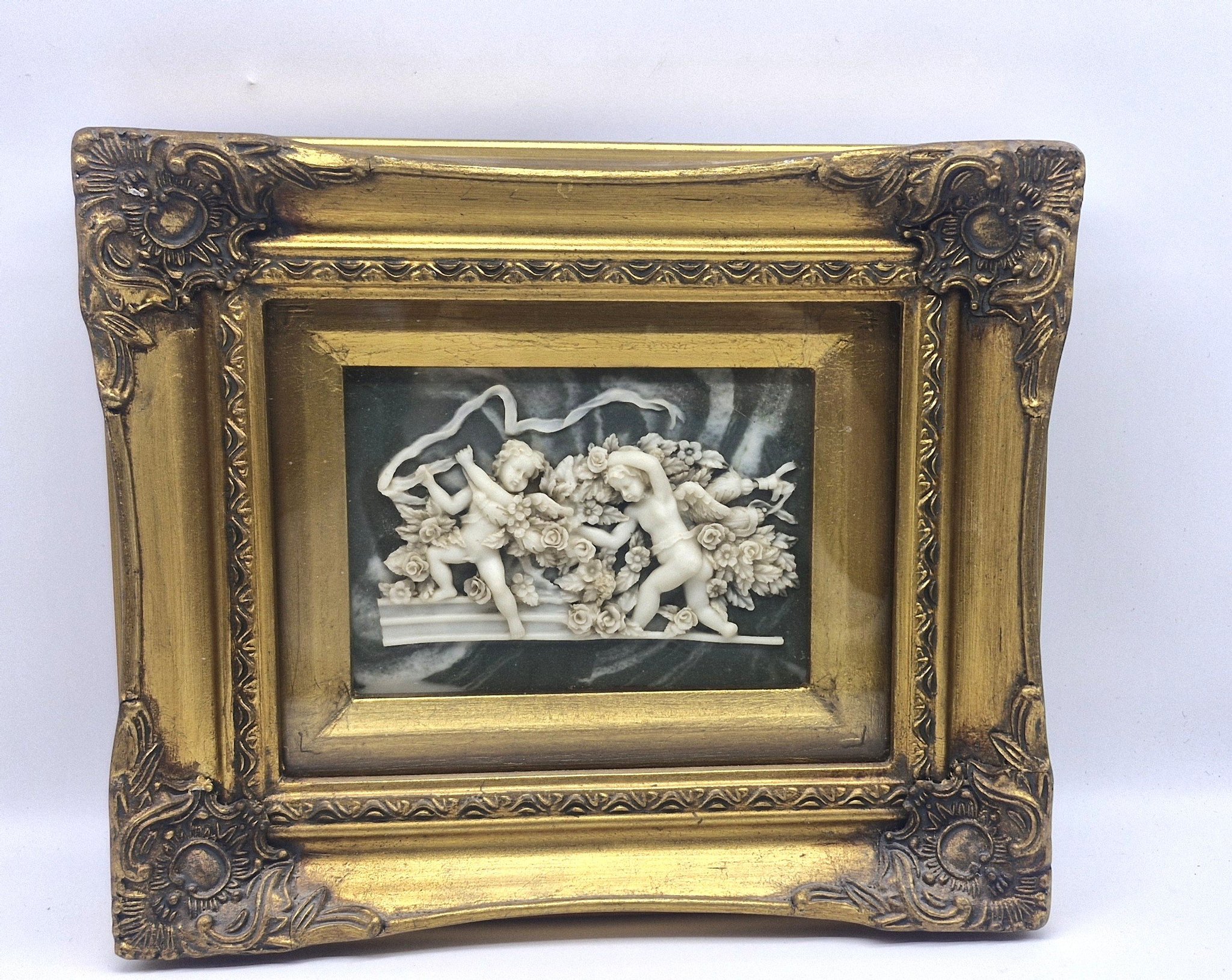 Biggs and Sons London - Relief - Alabaster - 27.. | Köp på Tradera ...