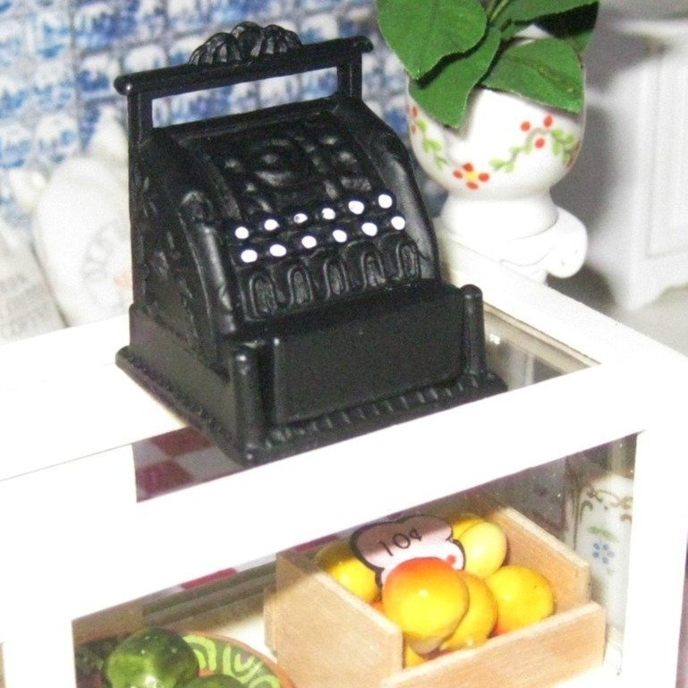 Se produkter som liknar KASSA-APPARAT i metall till d.. på Tradera ...