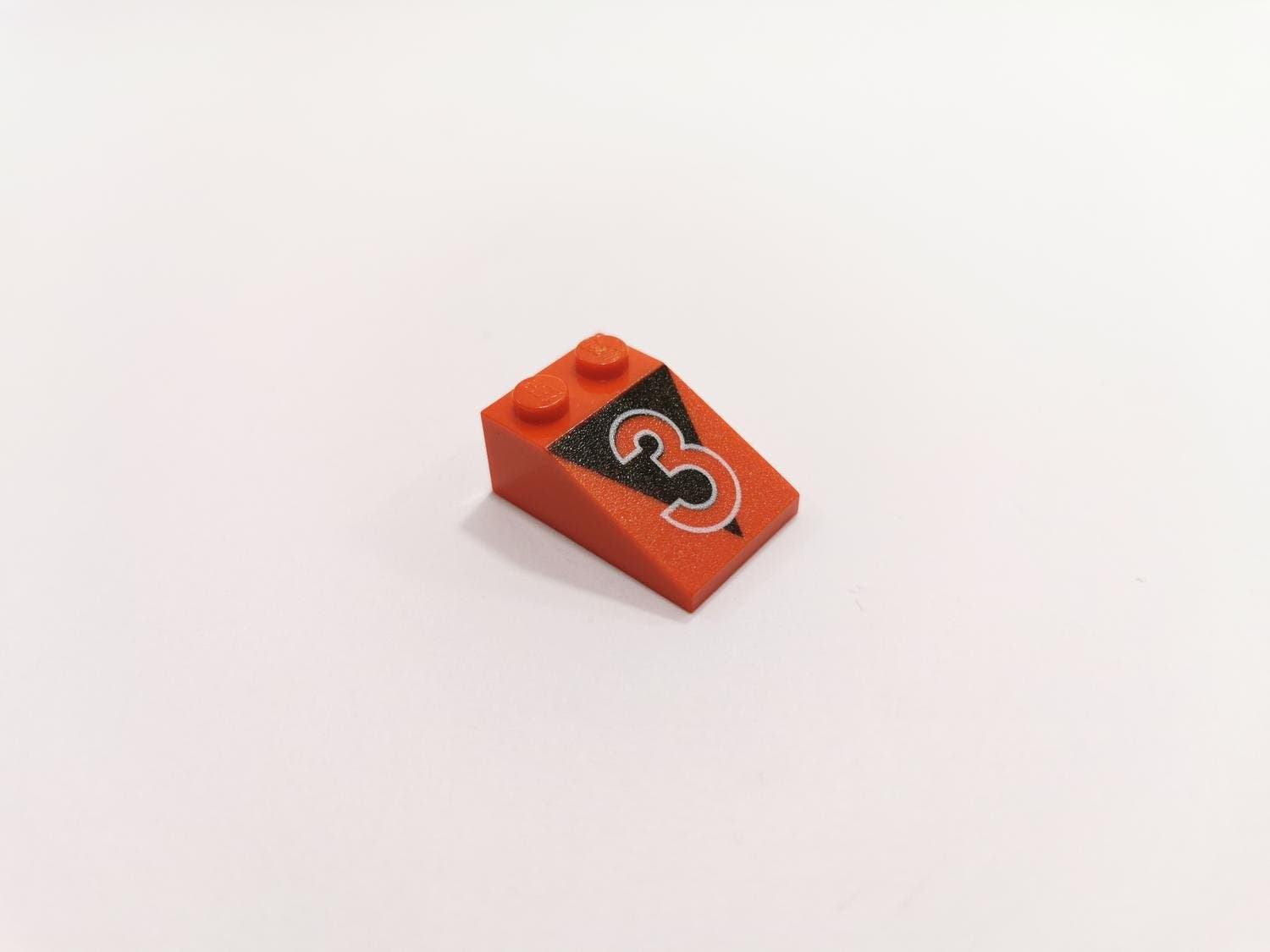Lego - tryck - slope - 3x2 - 3298 - 3 - röd | Köp på Tradera (649705218)