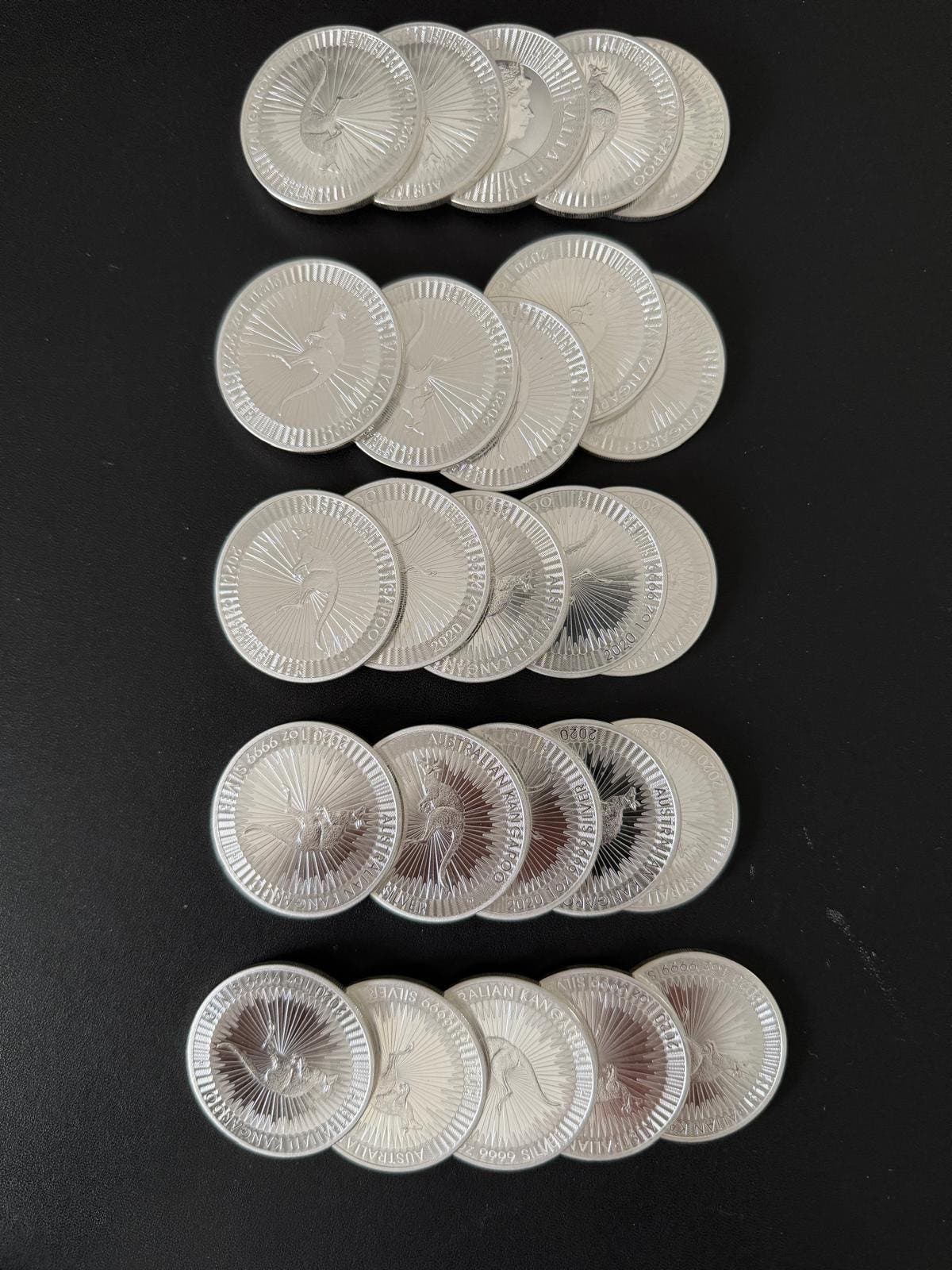 SILVER MYNT 25st a 1 OZ AUSTRALI KANGAROO 2020 | Köp på Tradera (648507478)
