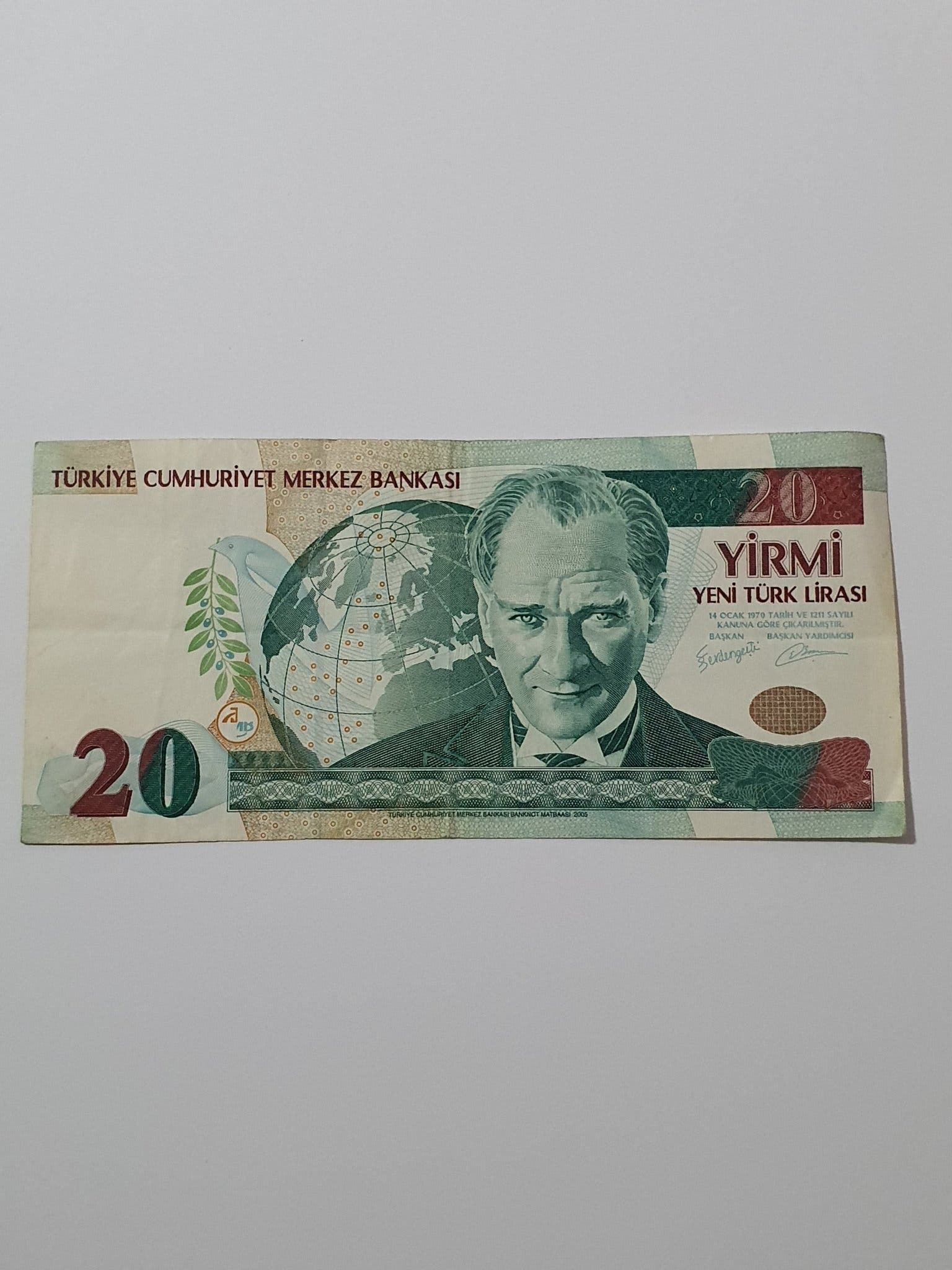 Se produkter som liknar Turkisk Sedel - 20 Yeni Türk .. på Tradera ...
