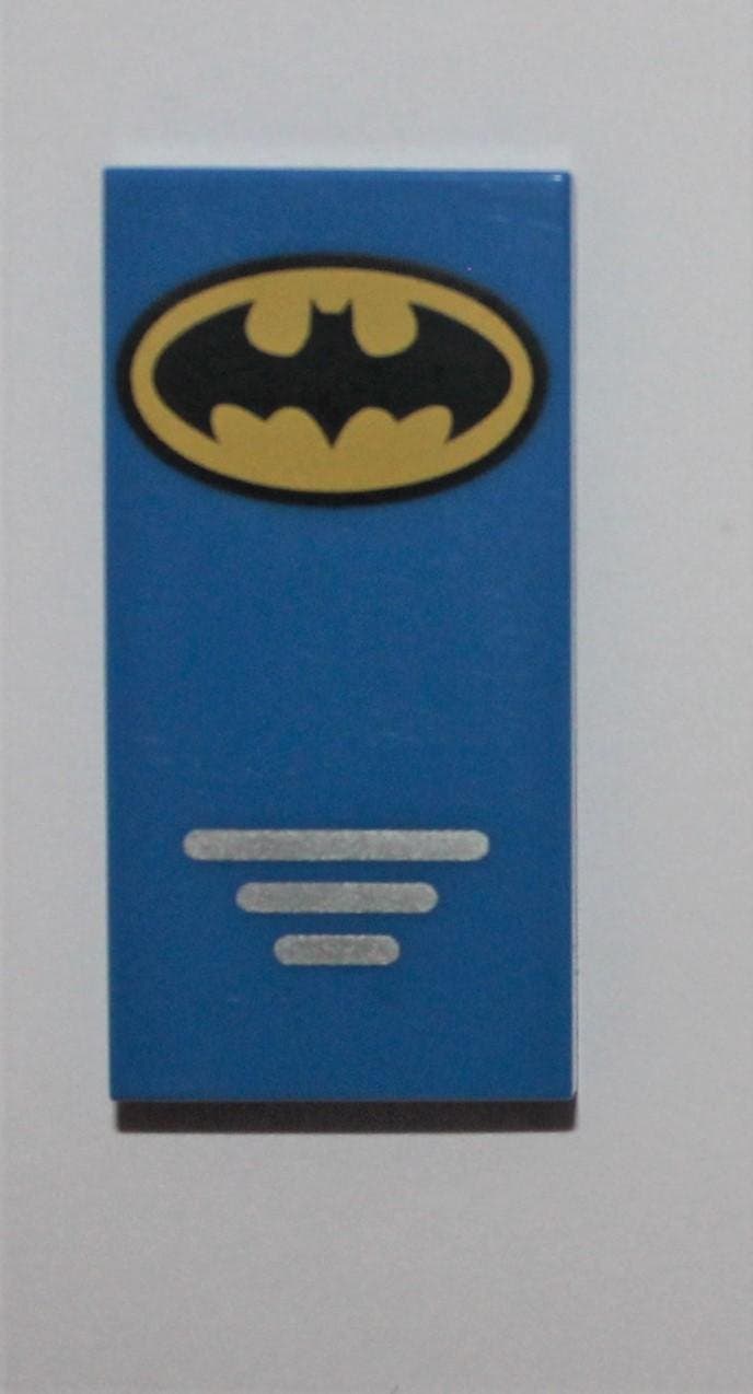 LEGO DC batman 2x4 Flat Tile blå m.. | Köp från Kurius1 på Tradera ...