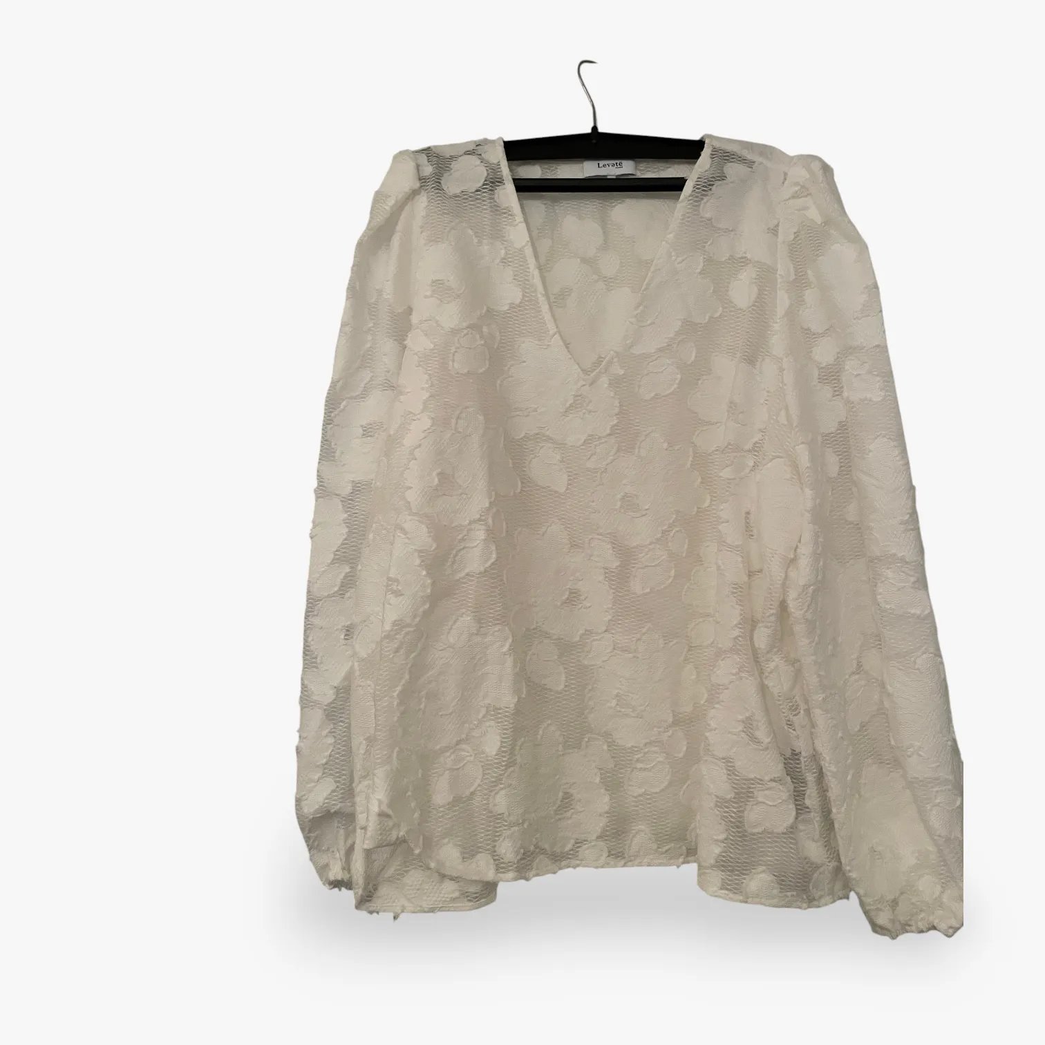 Levete Room Lr-kisser-blus NWOT | Köp från mairesale på Tradera (713463404)