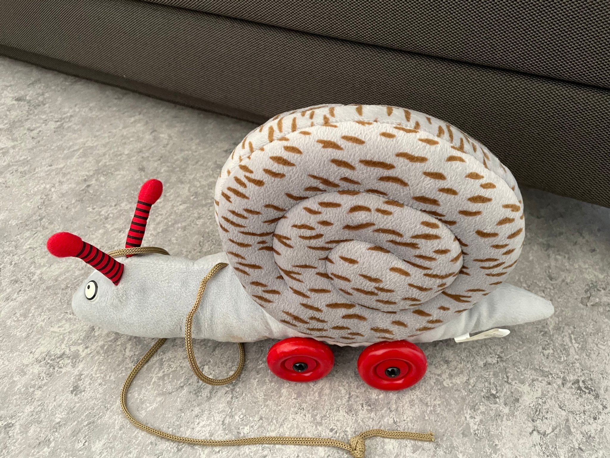 Snigel från Björnes magasin, dragleksak | Köp på Tradera (599712608)