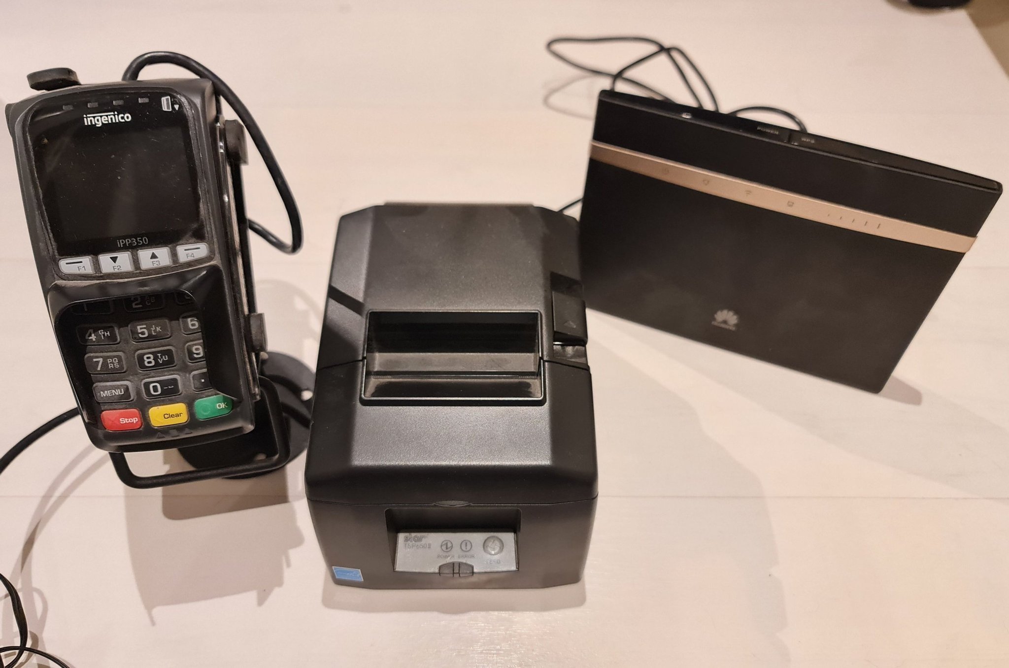 Se produkter som liknar Star Kvittoskrivare, Ingenico.. på Tradera ...